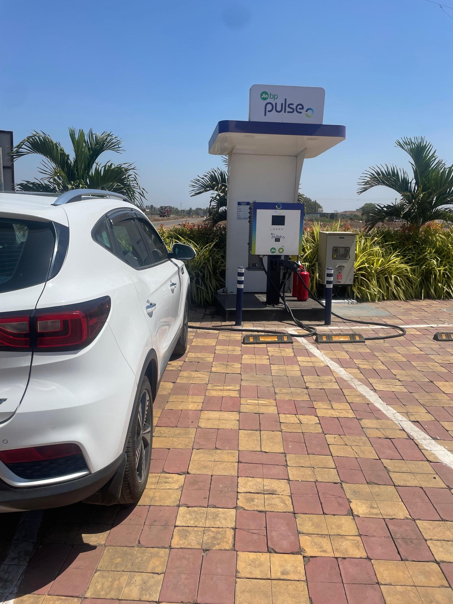 Jio BP Hotel S4g | Wakhari, MH | EV Station