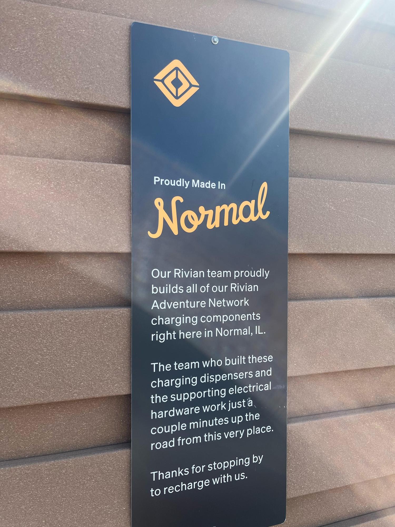 Schnucks (Rivian) | Normal, IL | EV Station