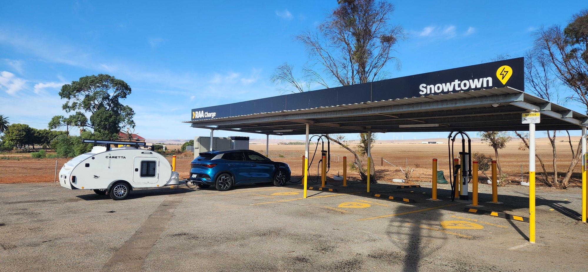 Perry’s Roadhouse | Snowtown, SA | EV Station