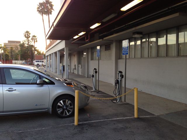 Cal State Los Angeles - Parking Lot 10 (2) | Los Angeles, CA | EV Station