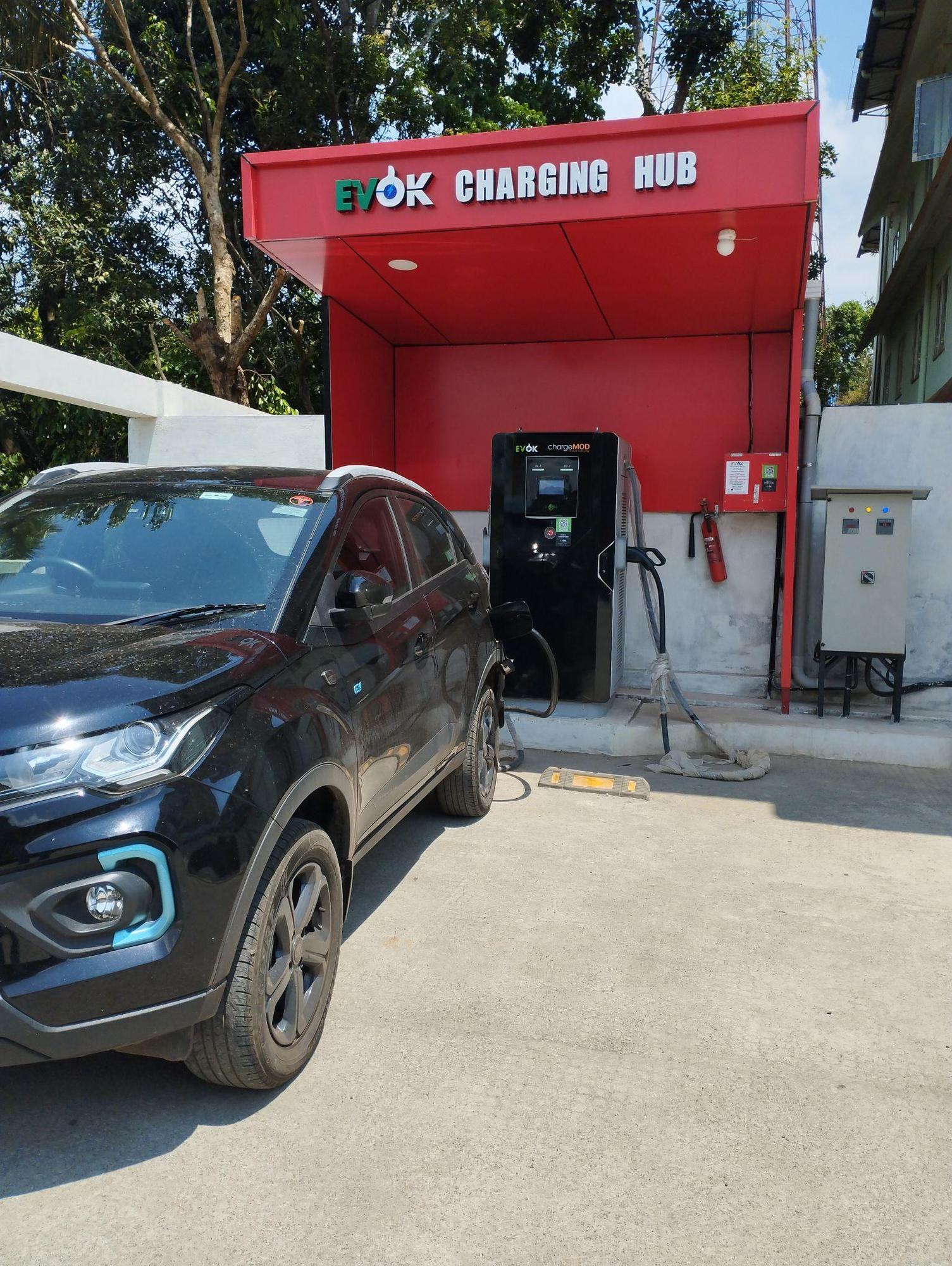 EVOK, CHARGEMOD Hotel WaynadSquare | Mananthavady, KL | EV Station
