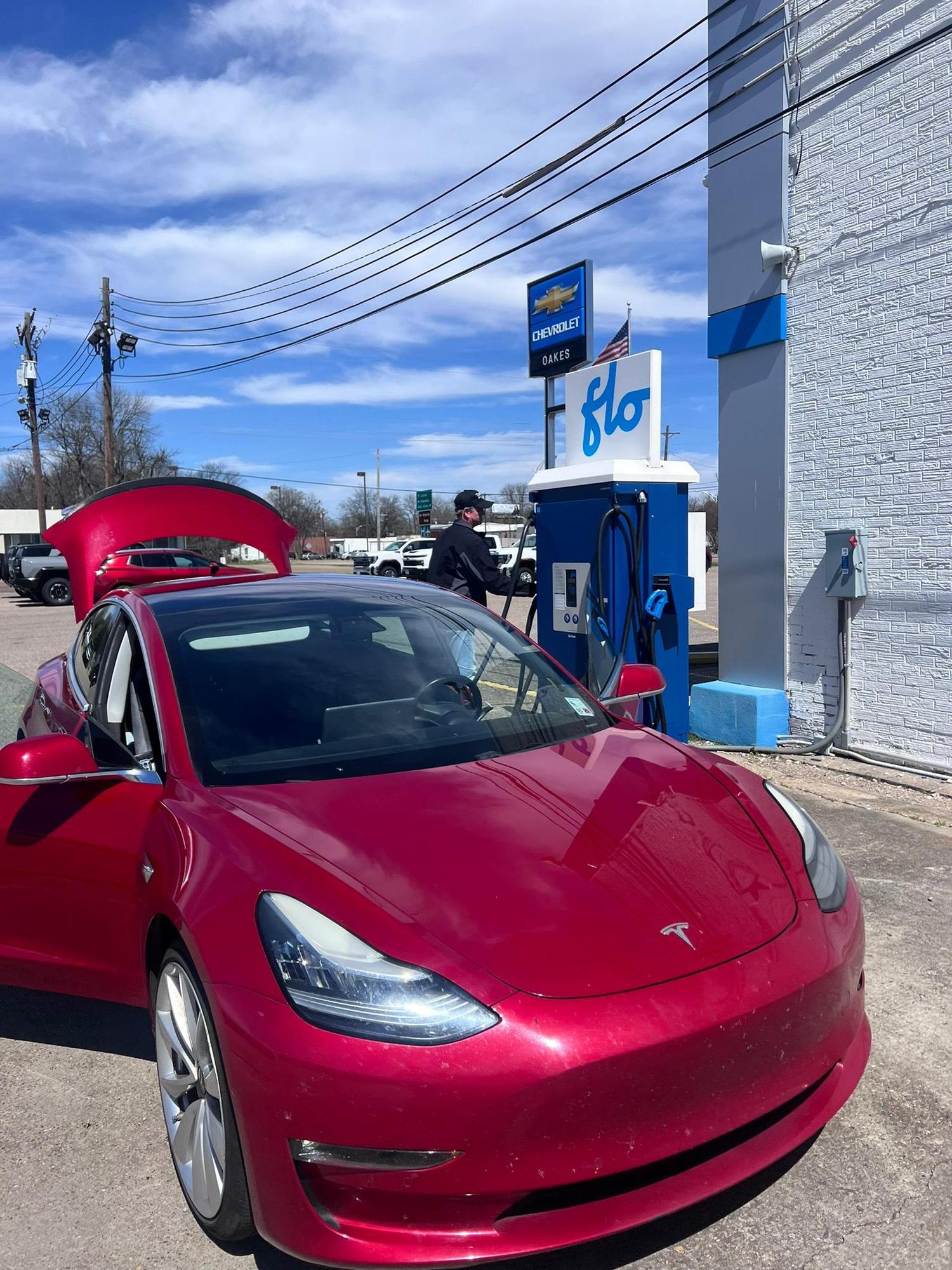 Oakes Auto Group | Greenville, MS | EV Station