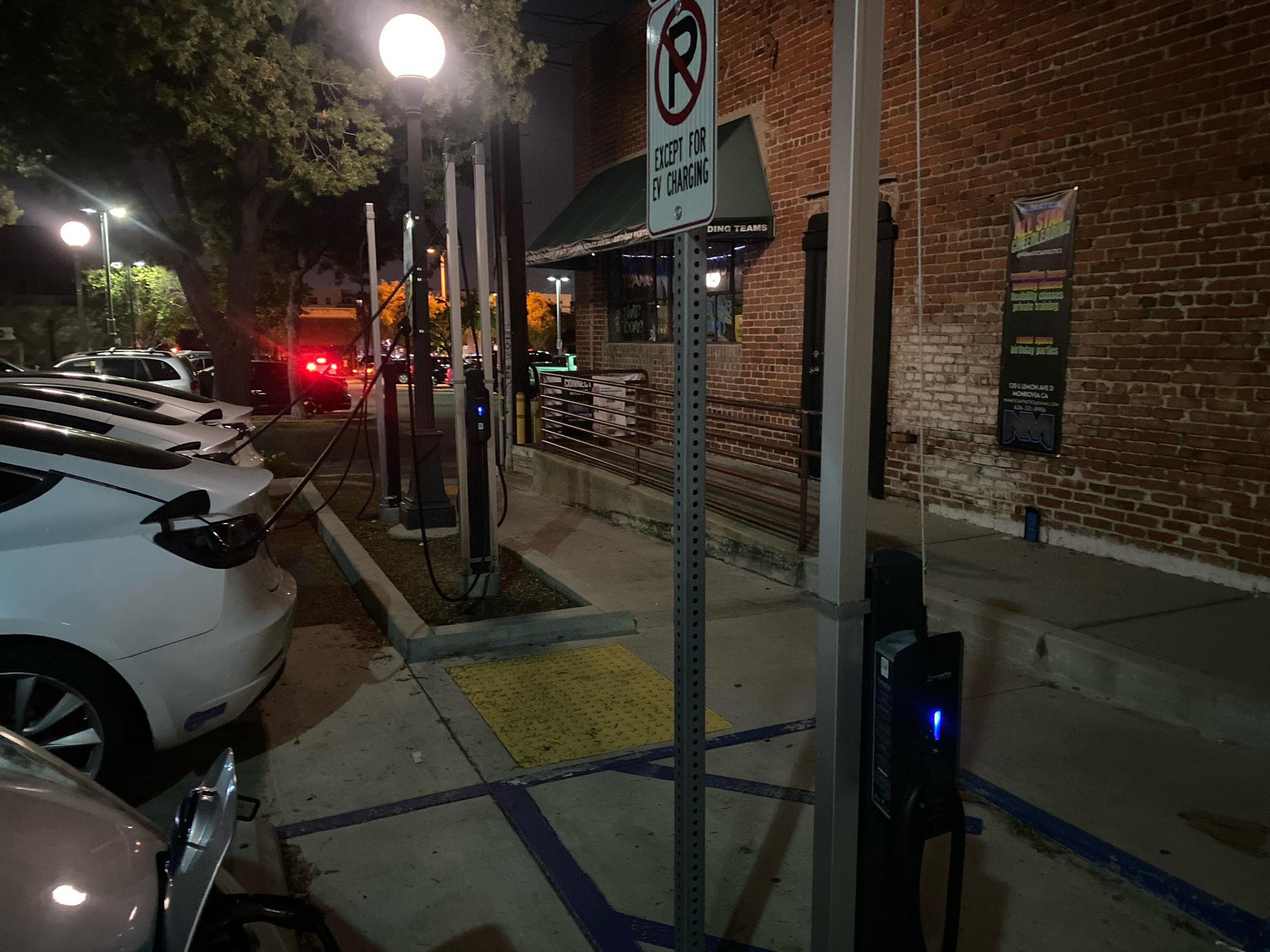 Old Town Monrovia | Monrovia, CA | EV Station