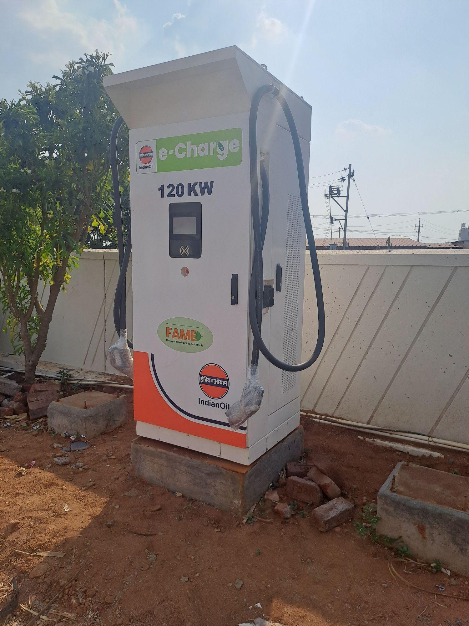 PrabhuLingeshwar IOCL Petrol Pump TERDAL | Terdal, KA | EV Station