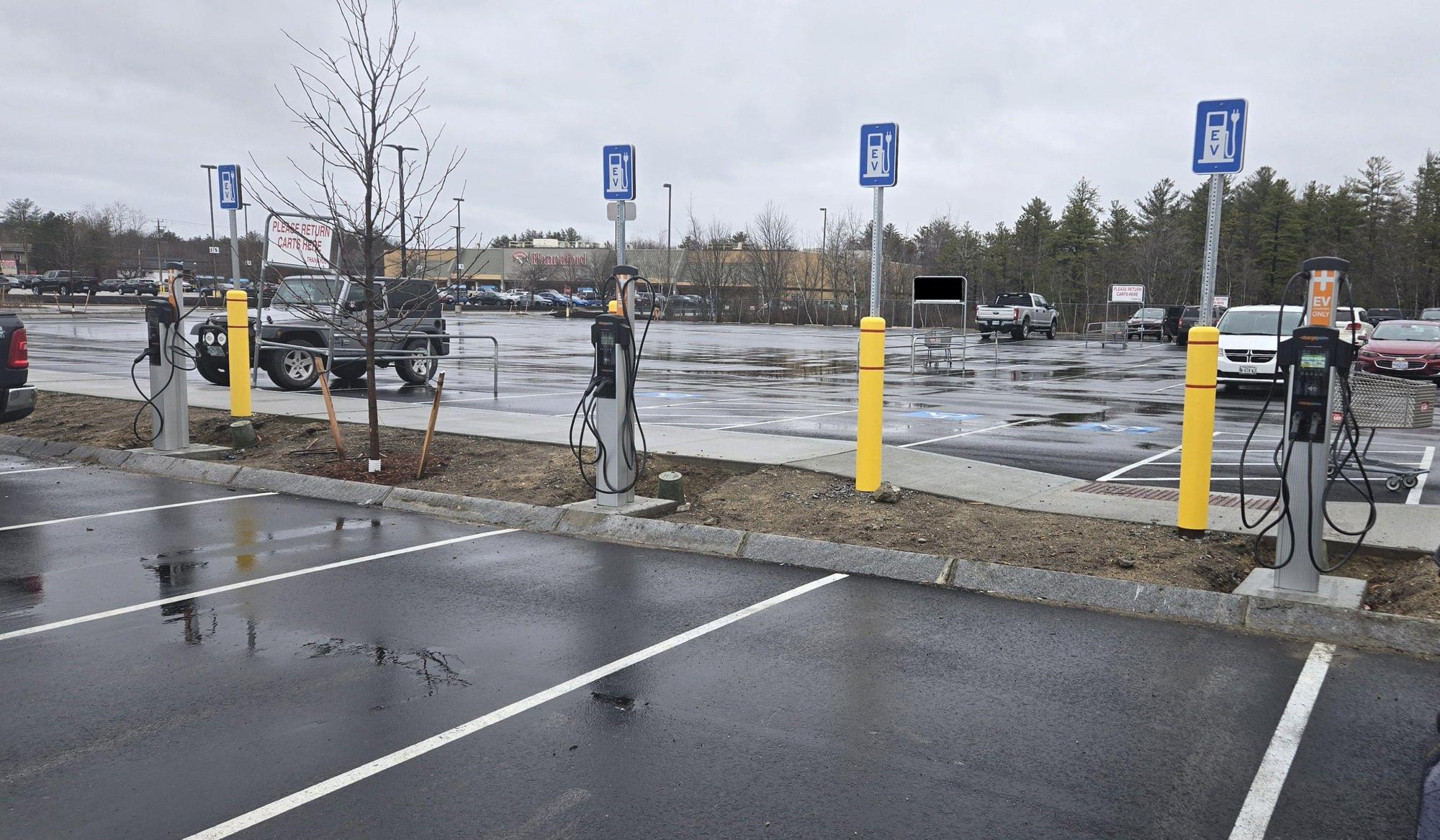 Lilac Club Casino | Rochester, NH | EV Station