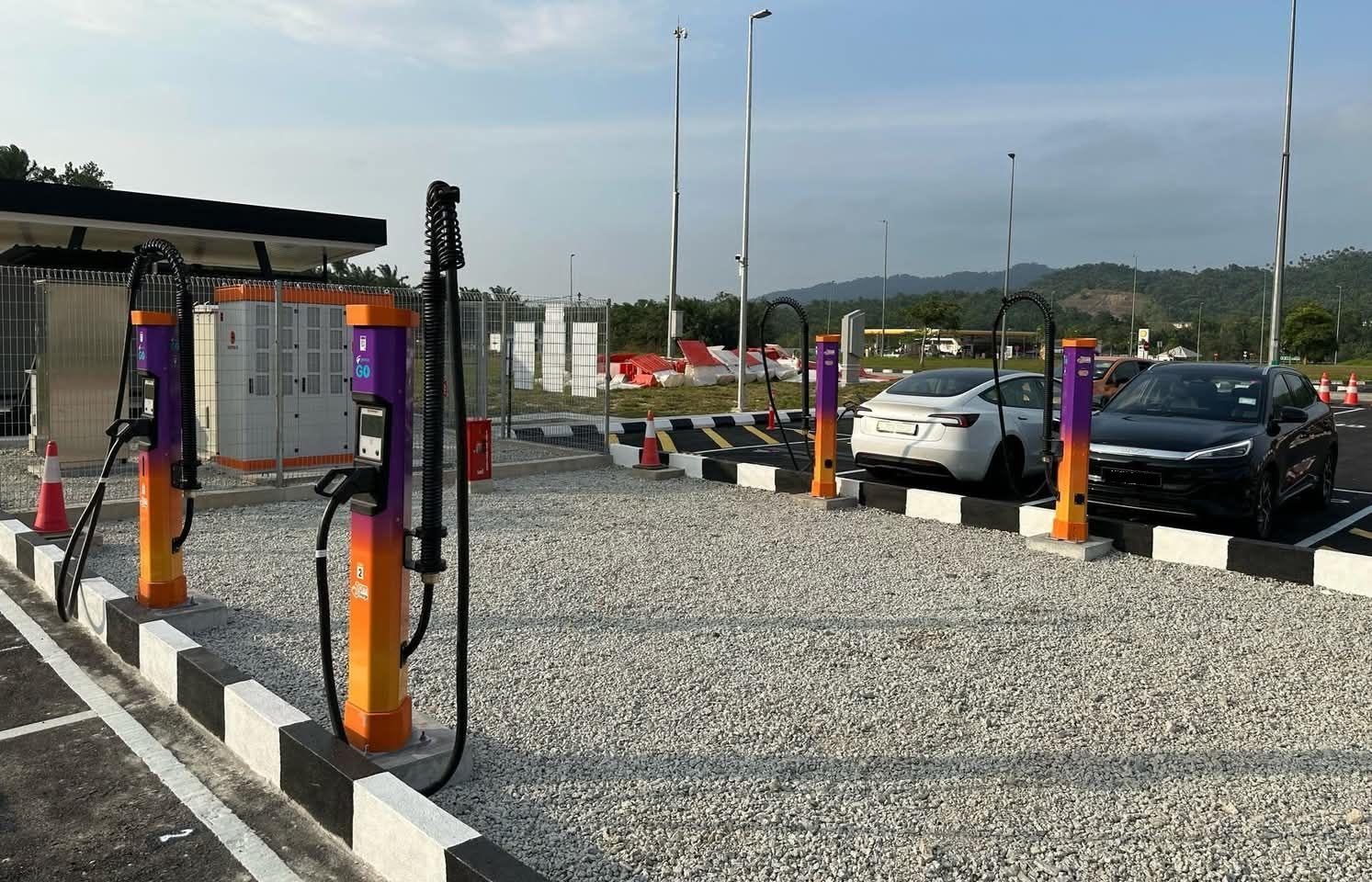 R&R Perasing both bounds | Chukai, Terengganu | EV Station