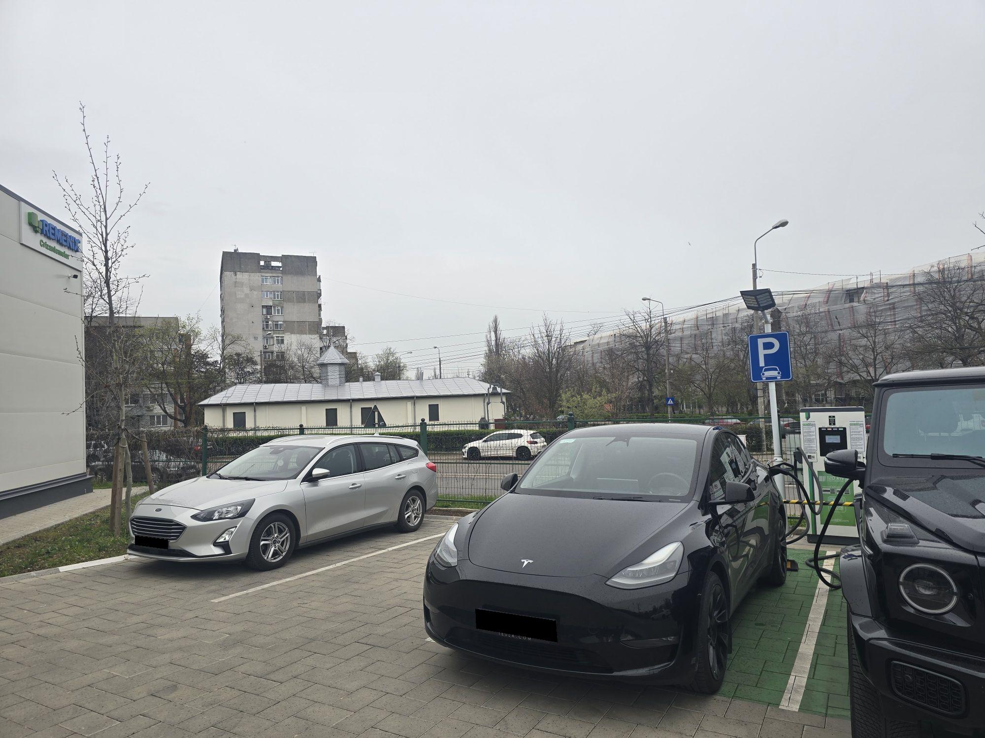 iHunt EV 2 x120kW Remenix Crizantemelor | Galați, GL | EV Station