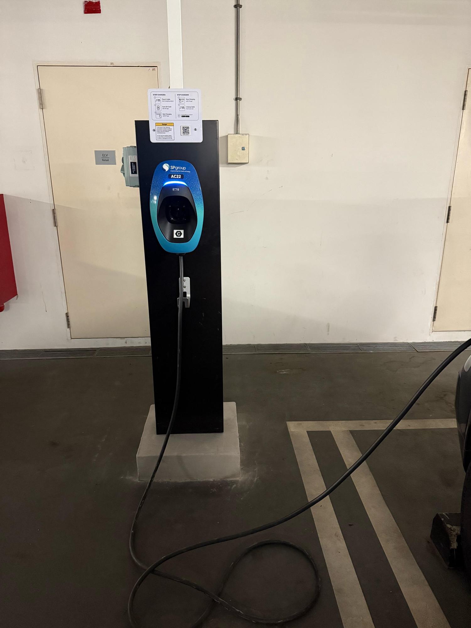 SP: Star Vista | 23 Rochester Park, Singapore 139234 | EV Station