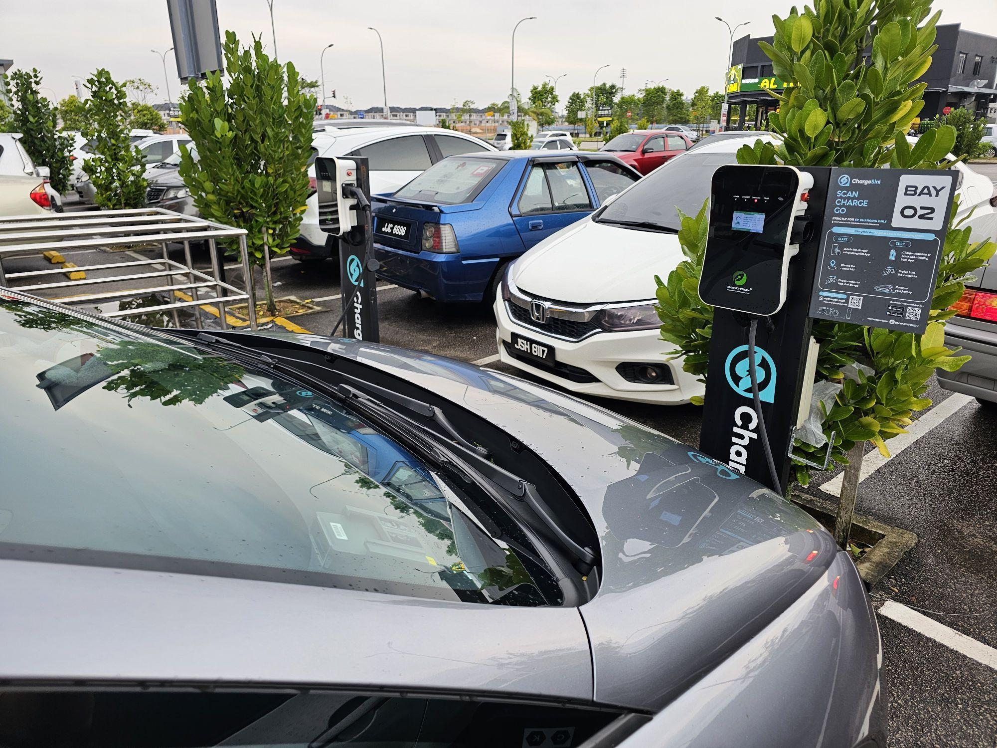 ChargeSini Station Target Grand Supermarket (22kW AC) | Kluang, Johor ...