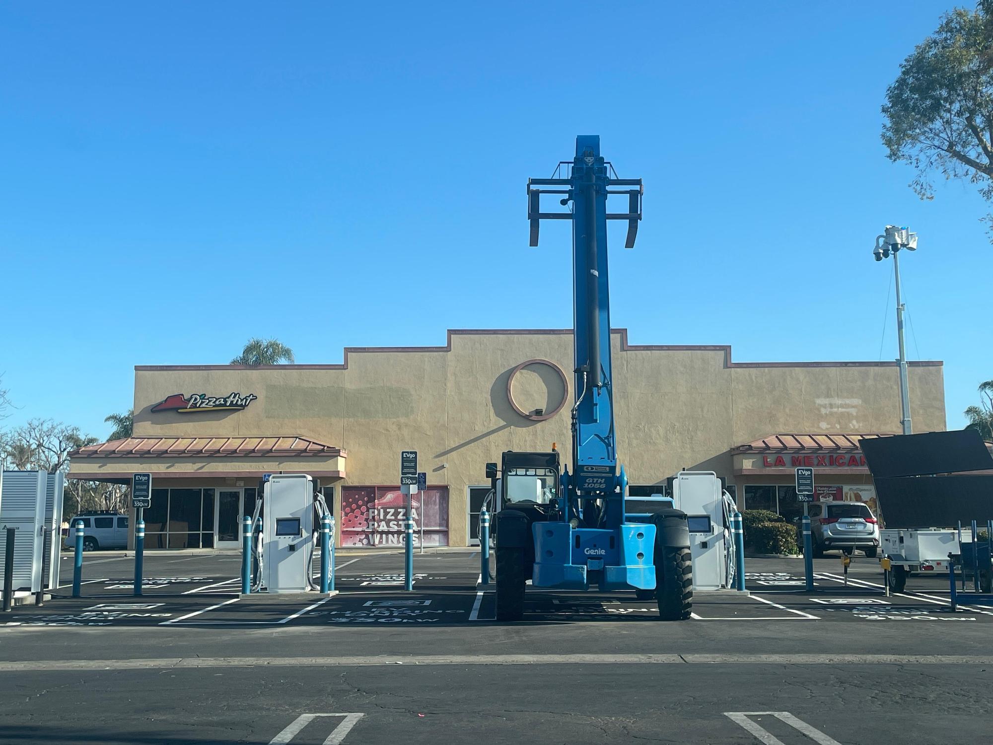 Grocery Outlet - Oxnard | Oxnard, CA | EV Station