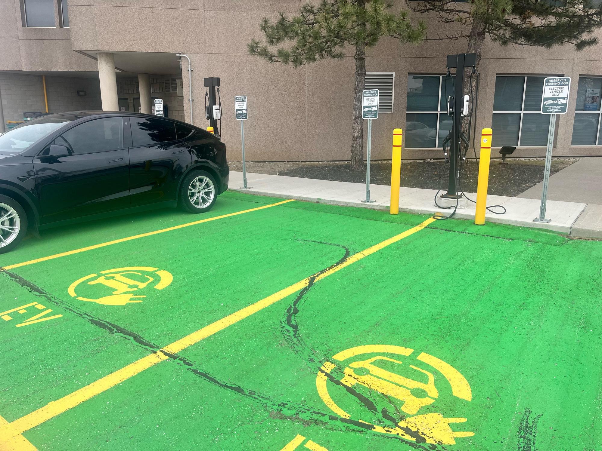 Switch Charging Stations | Brampton, ON | EV Station