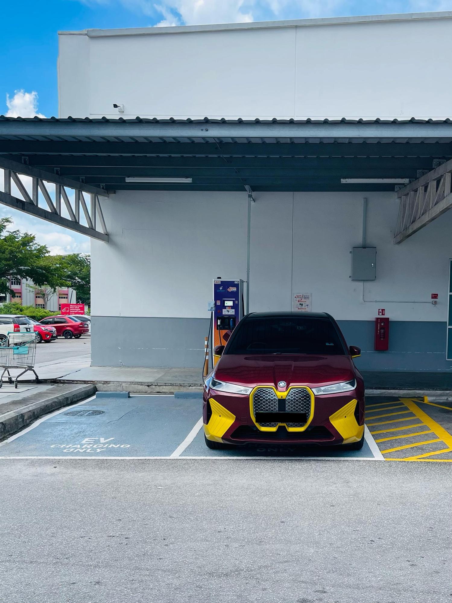Lotus Parit Raja (50kW DC) | Parit Raja, Johor | EV Station