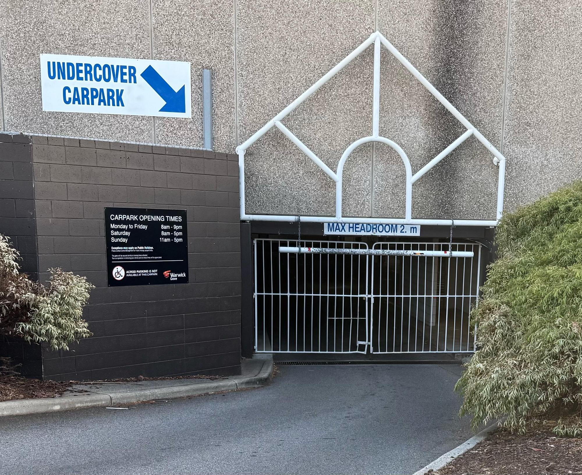 Warwick Grove Shopping Centre | Warwick, WA | EV Station