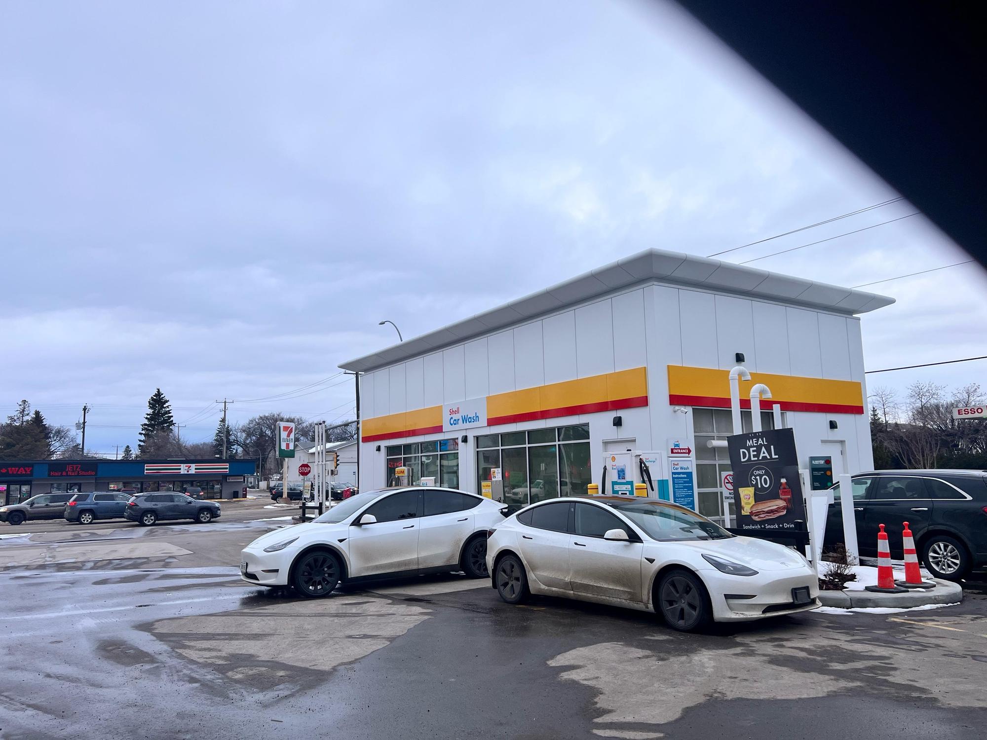 Shell Edmonton | Edmonton, AB | EV Station