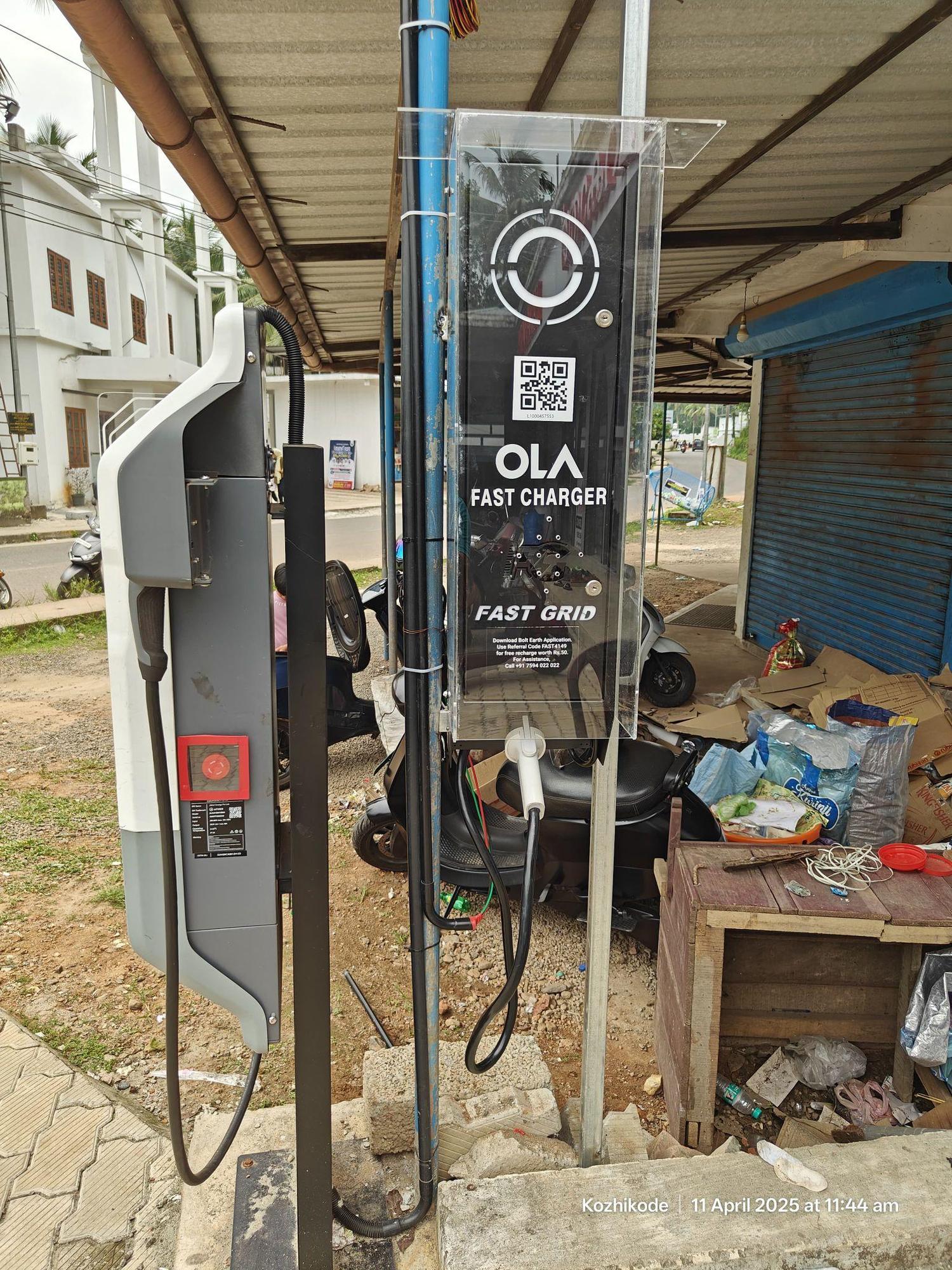 Fast Grid Two Wheeler Fast Charging Station | F2F2+WXJ, Venchery ...