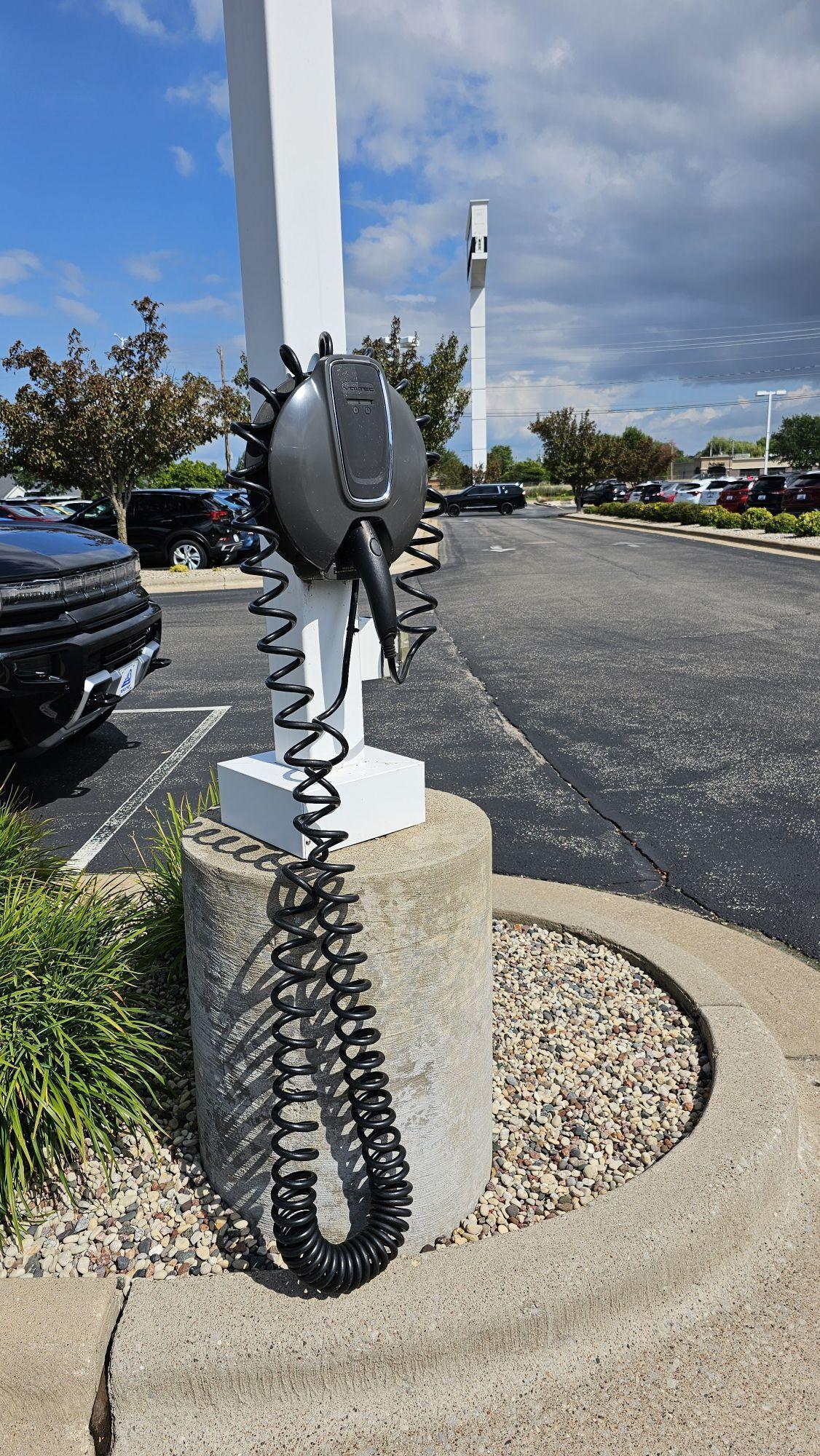Bergstrom Chevrolet Buick GMC of Oshkosh - Front (2) | Oshkosh, WI | EV ...