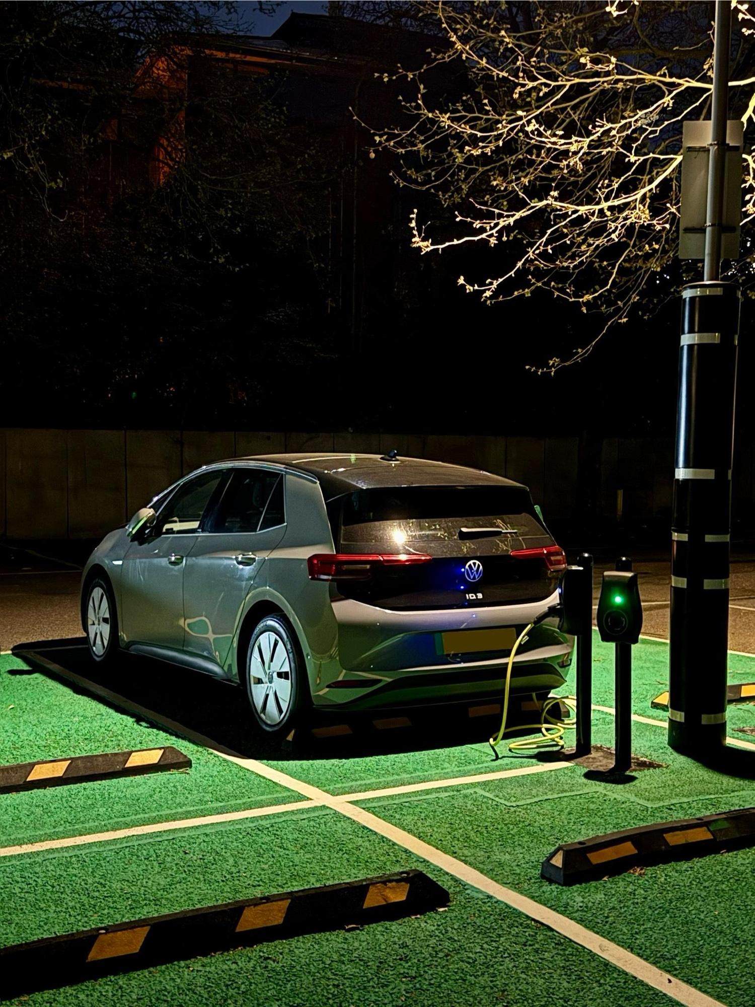 Castle Hill Car Park - Connected Kerb | Castle Hill Car Park, Castle St ...