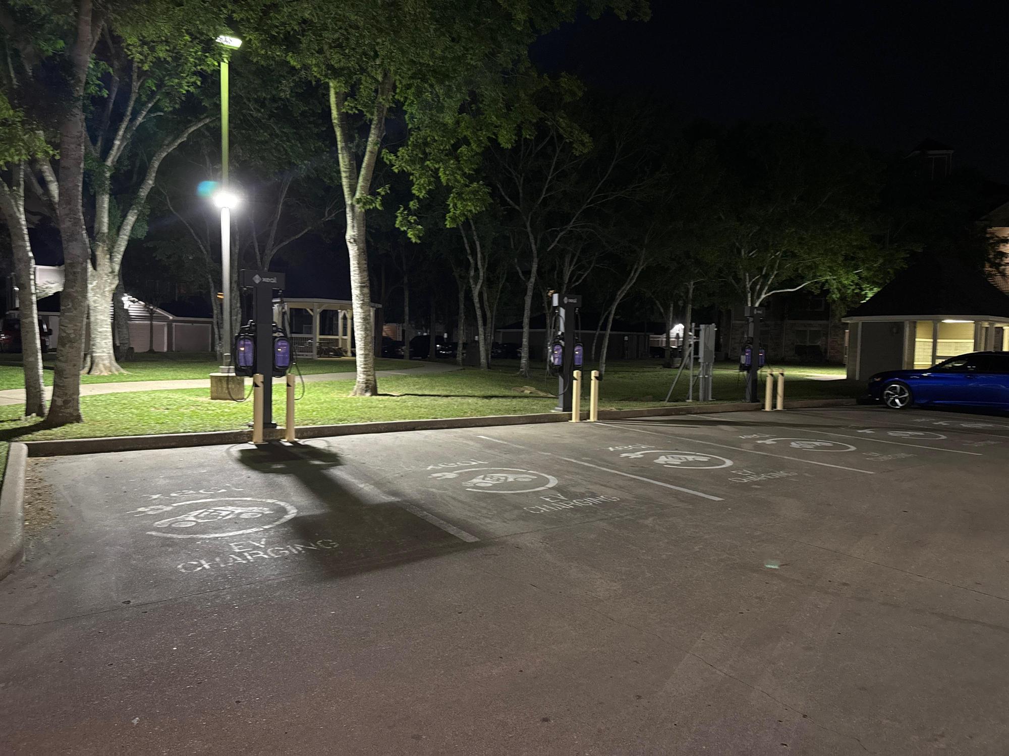 3101 Place | Rosenberg, TX | EV Station