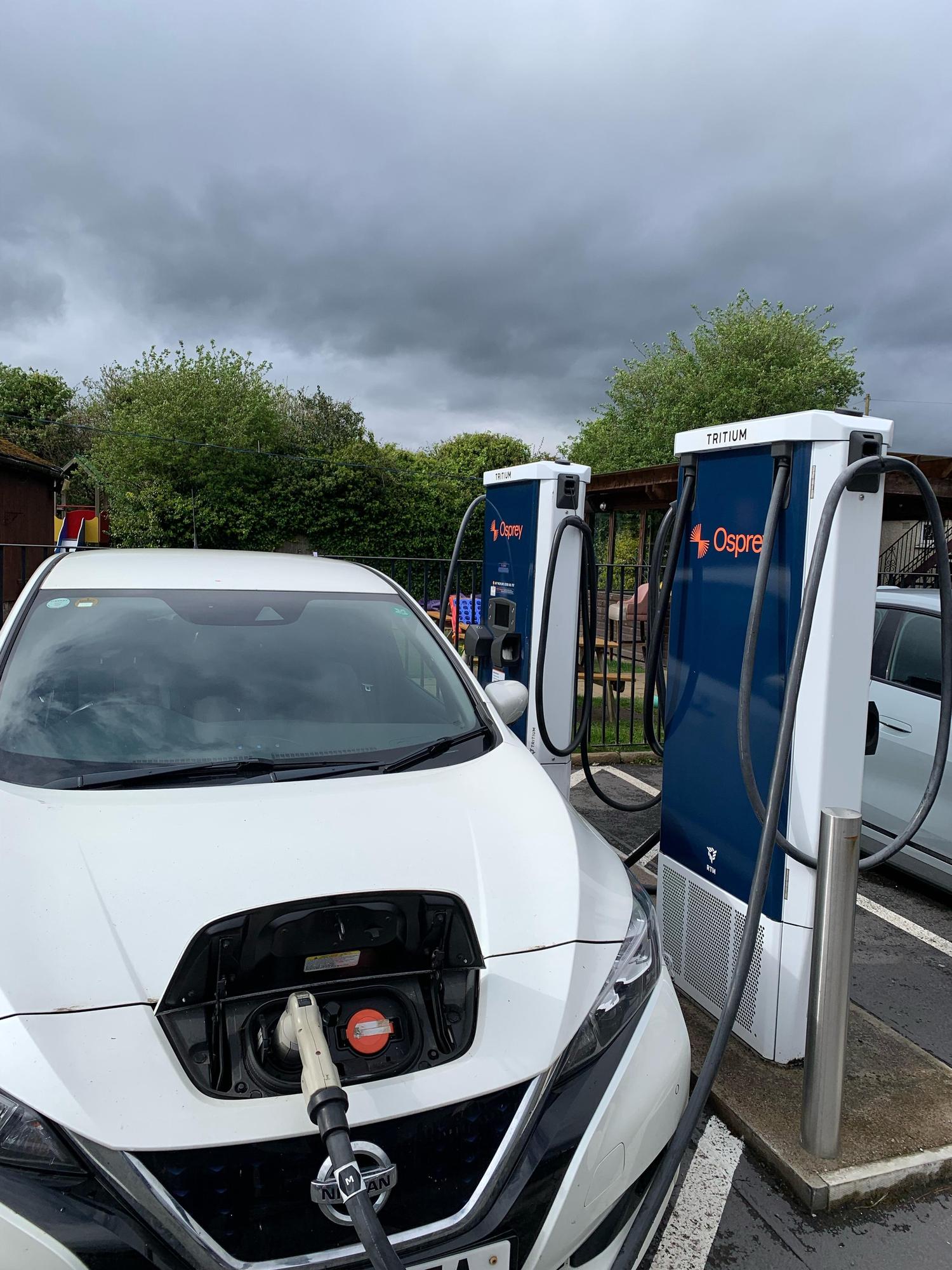 Red Lion Lowton | Lowton, England | EV Station