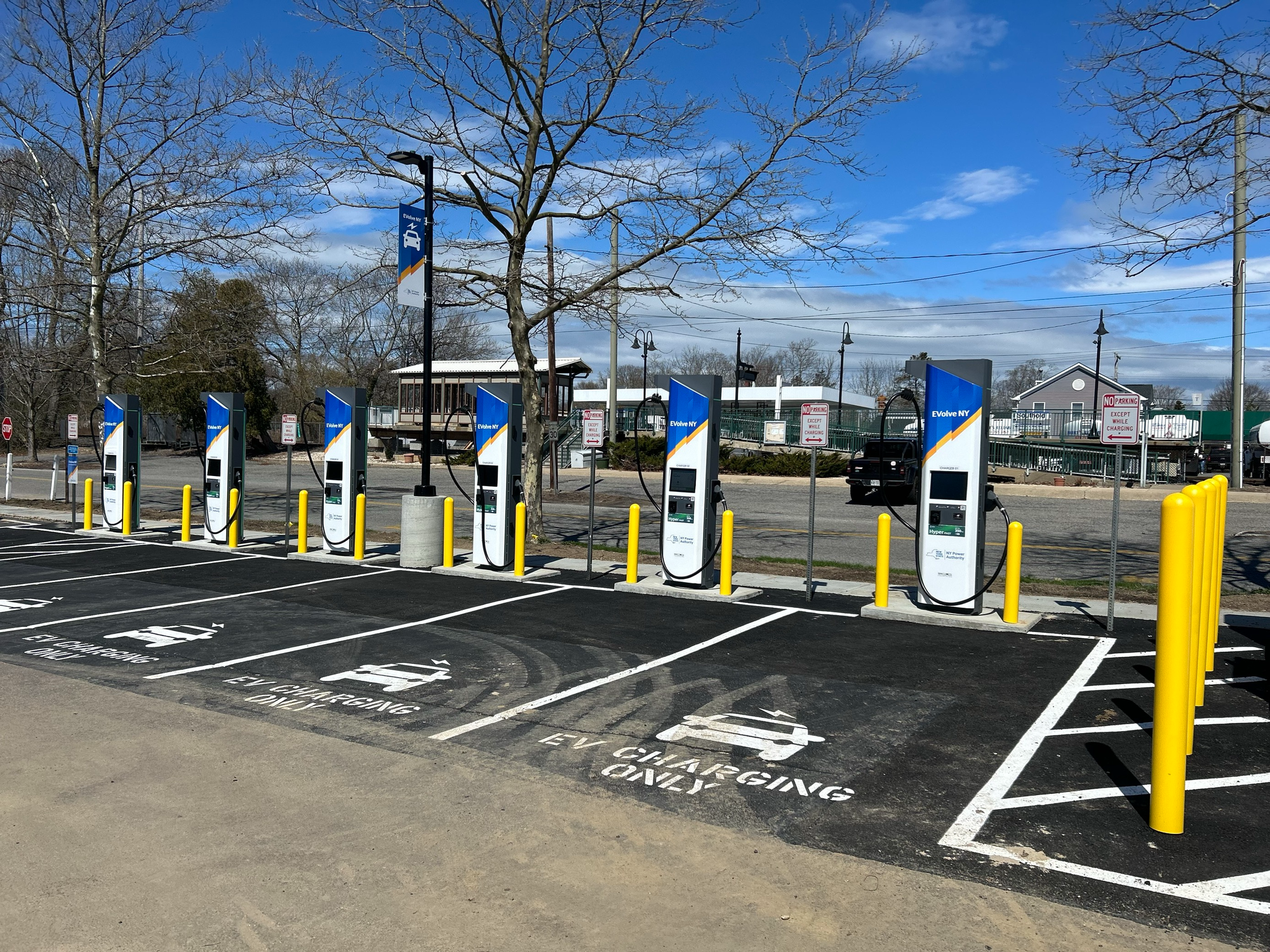 Southold Town Hall Annex | Southold, NY | EV Station