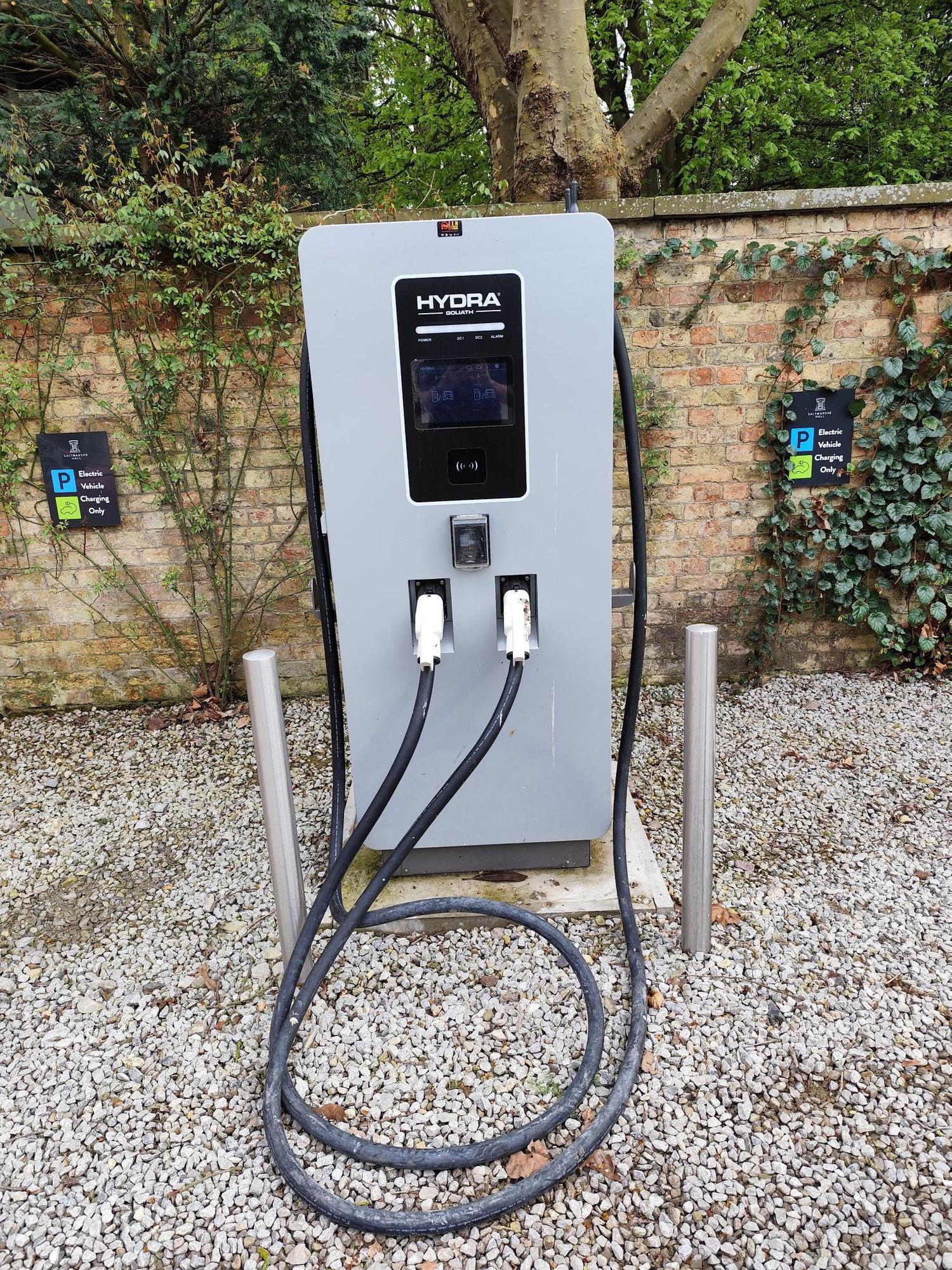 Saltmarshe Hall | West Street, Saltmarshe, Howden, DN14 7RX,UK | EV Station