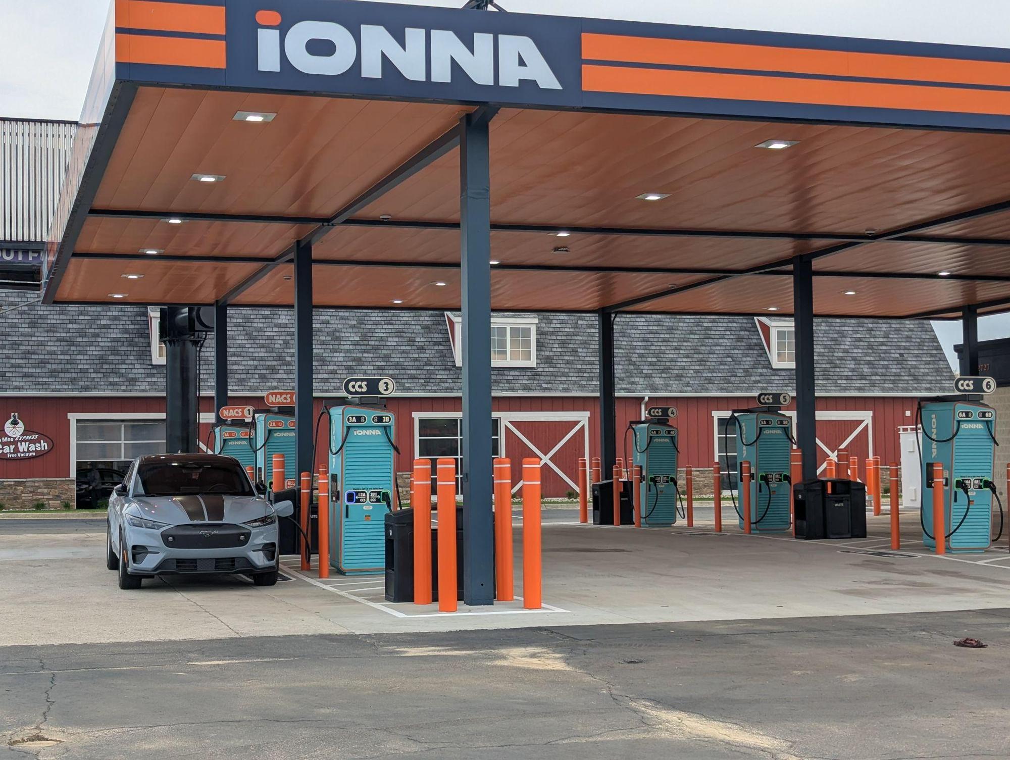 IONNA Reynoldsburg Rechargery | Columbus, OH | EV Station