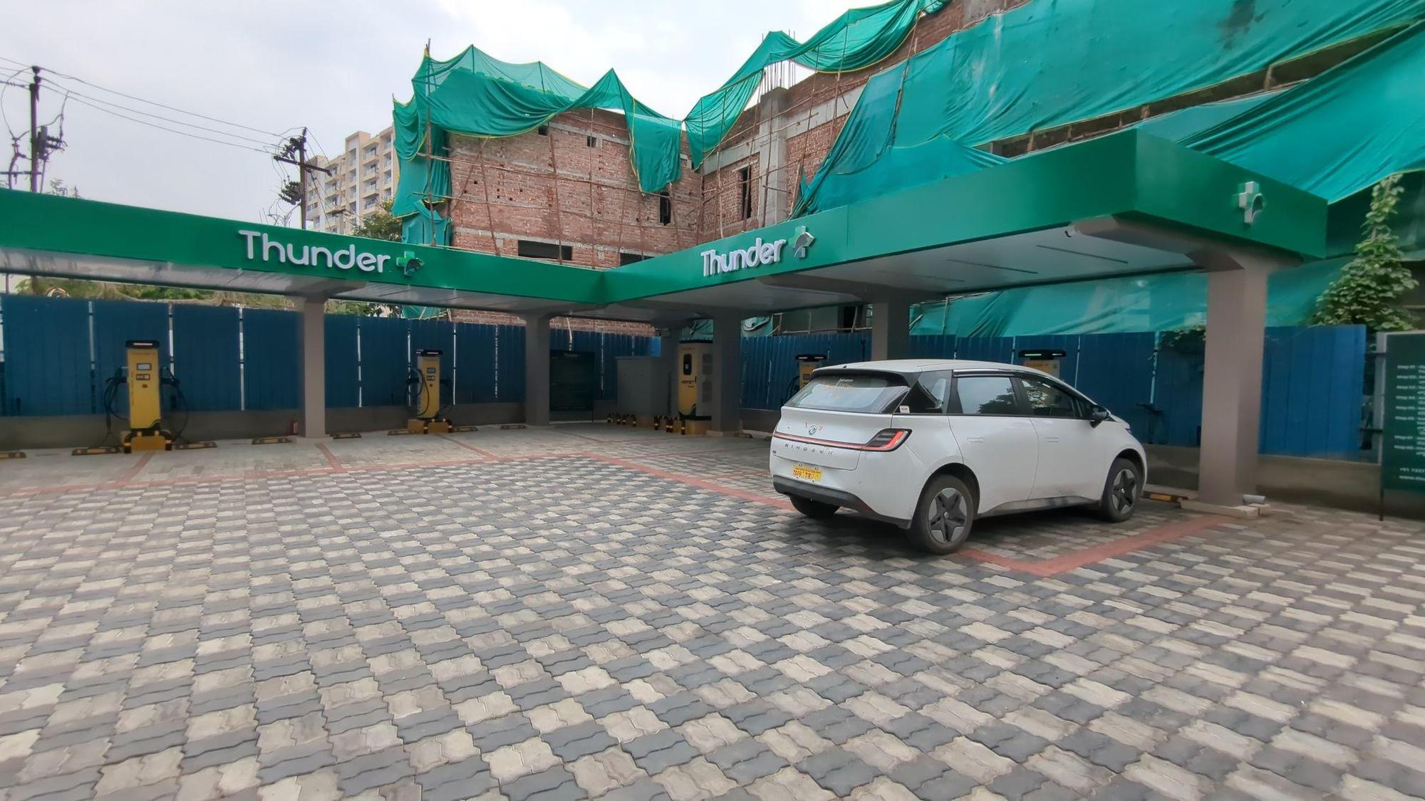 Thunder Plus Charging Station | SC, TS | EV Station