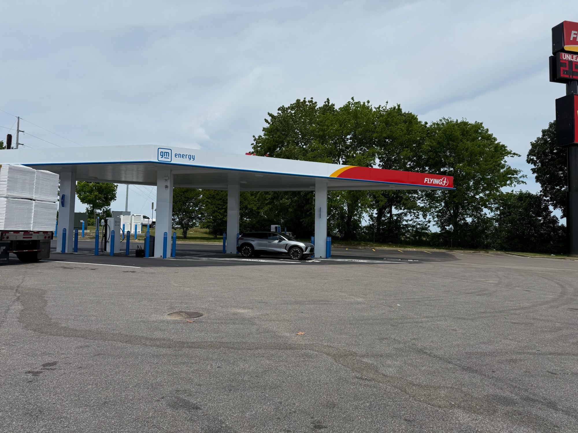 Flying J Travel Center | Letohatchee, AL | EV Station