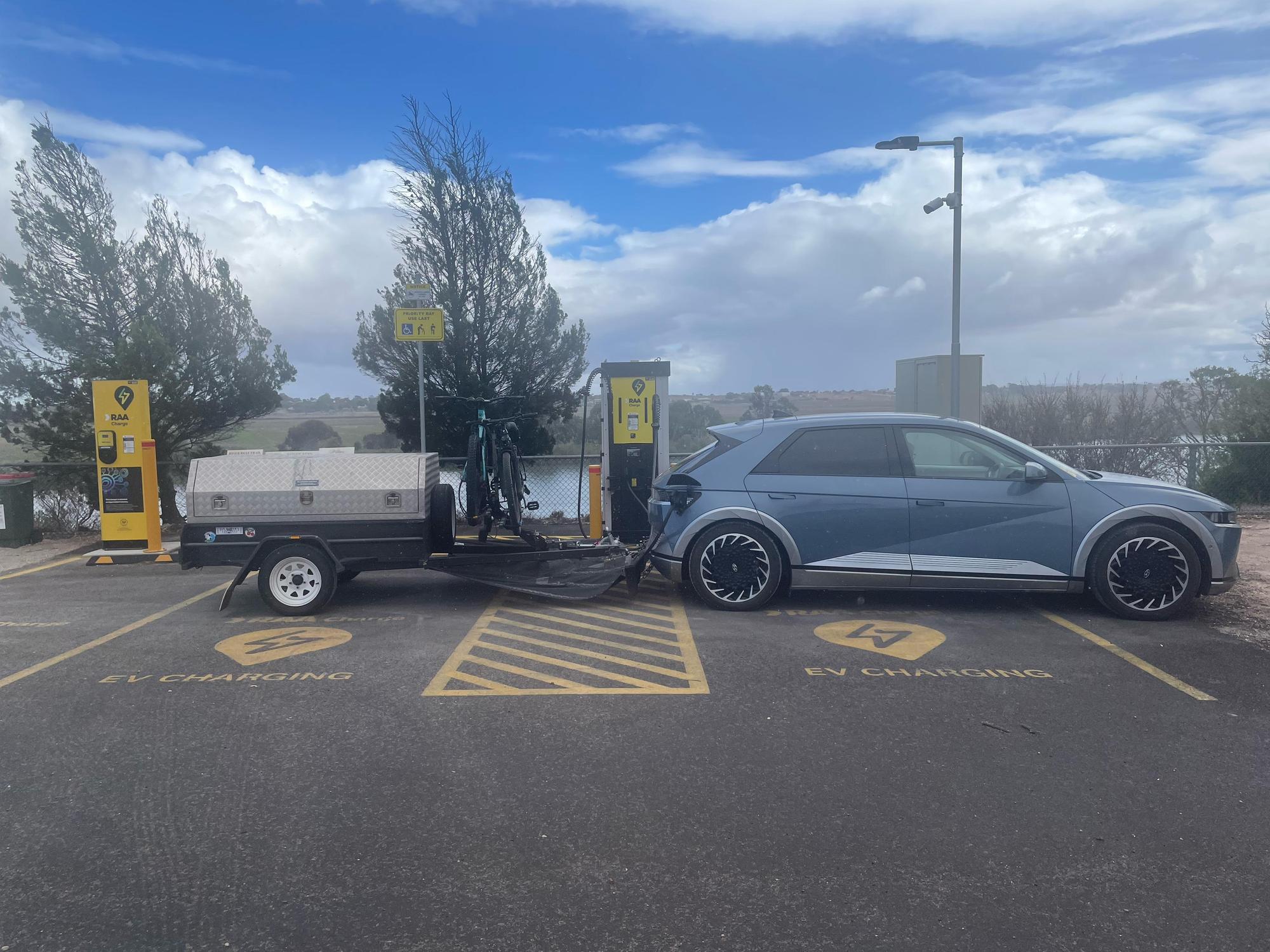 Cosi's TAILEM BEND | Tailem Bend, SA | EV Station