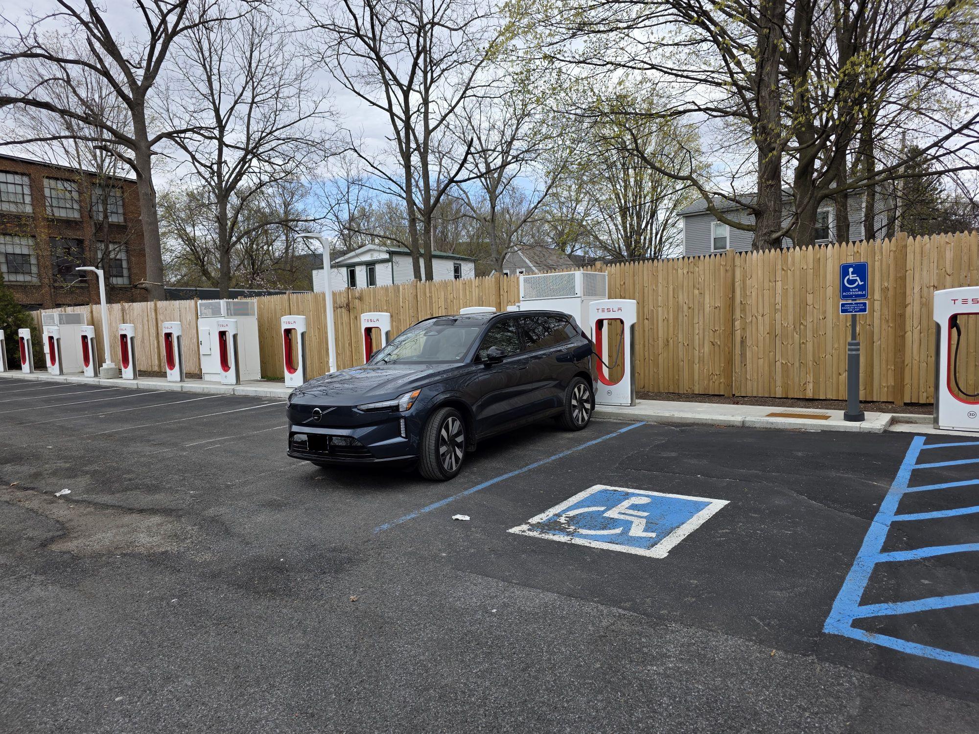 Dunkin' | Bennington, VT | EV Station