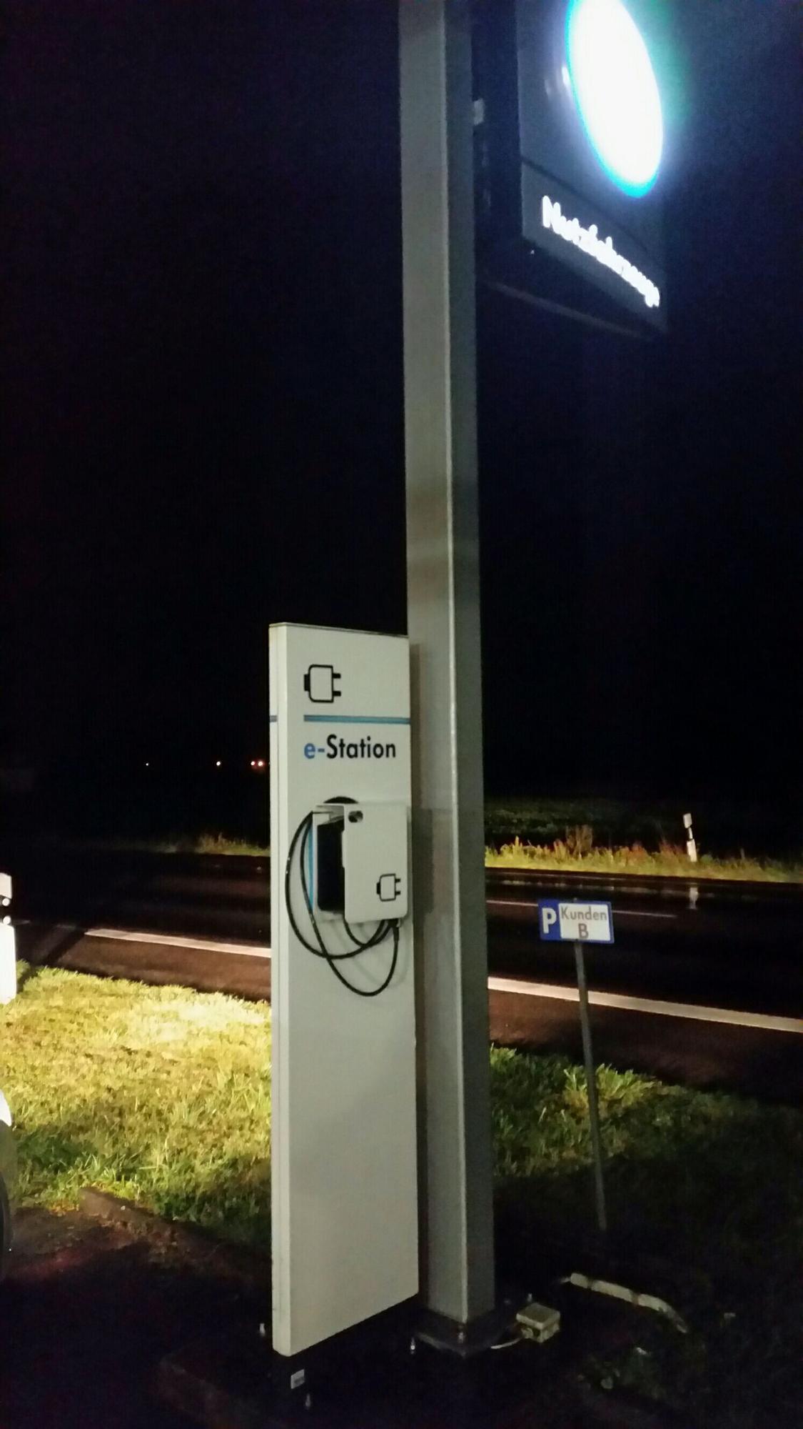 VW Ladestation | Groß-Gerau, HE | EV Station