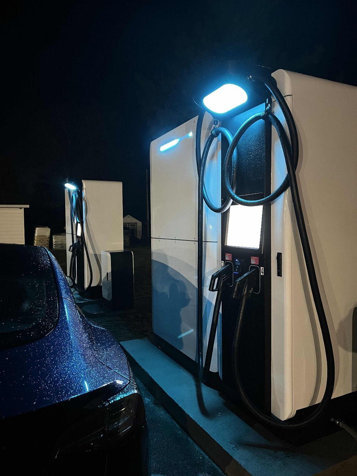 Au Gres Ace Hardware - monta | Au Gres, MI | EV Station