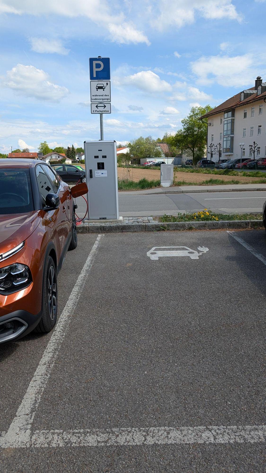 LichtBlick eMobility Charging Station | Waging am See, BY | EV Station