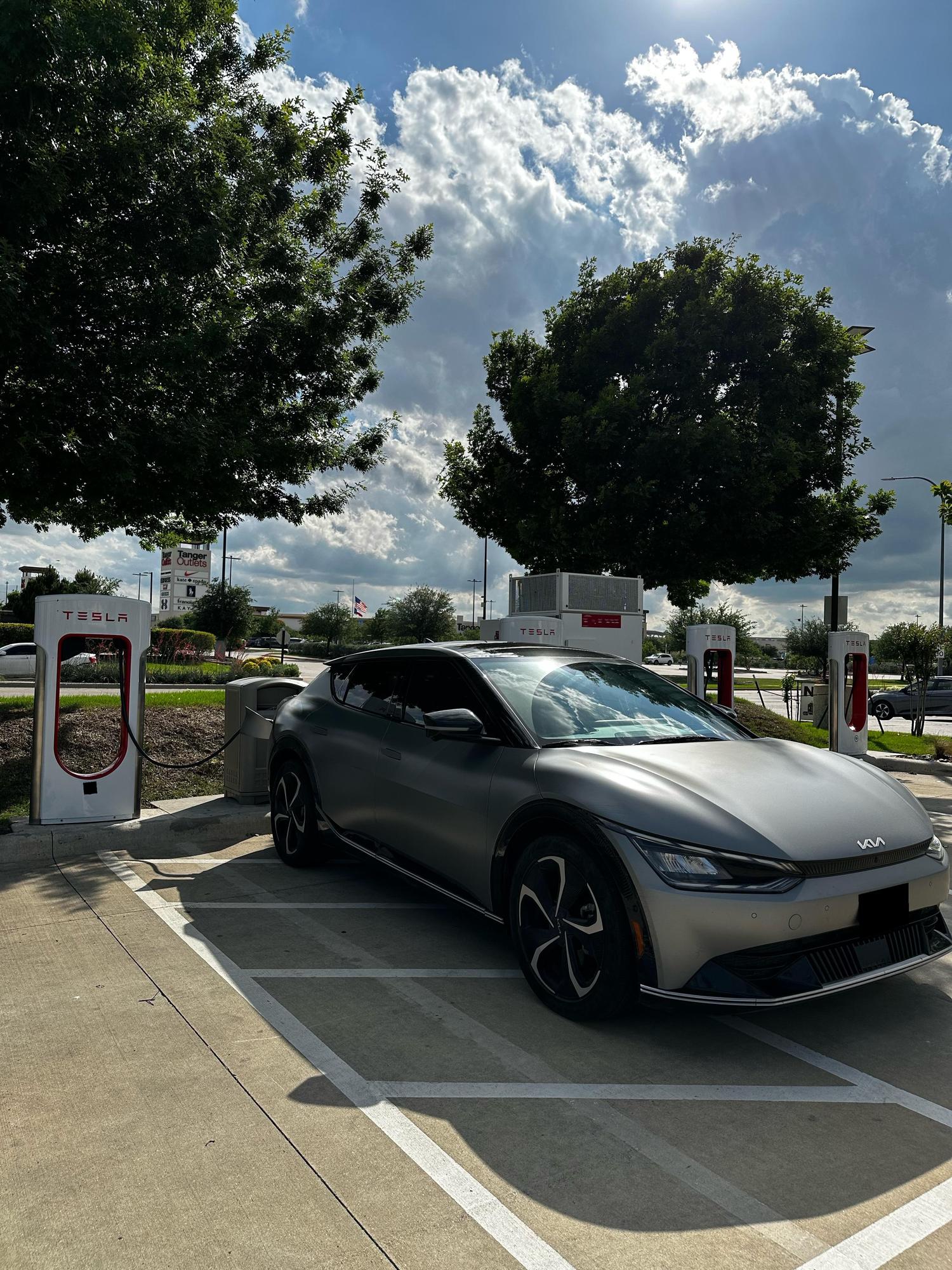 15901 N Fwy Travel Center - Southwest | Fort Worth, TX | EV Station