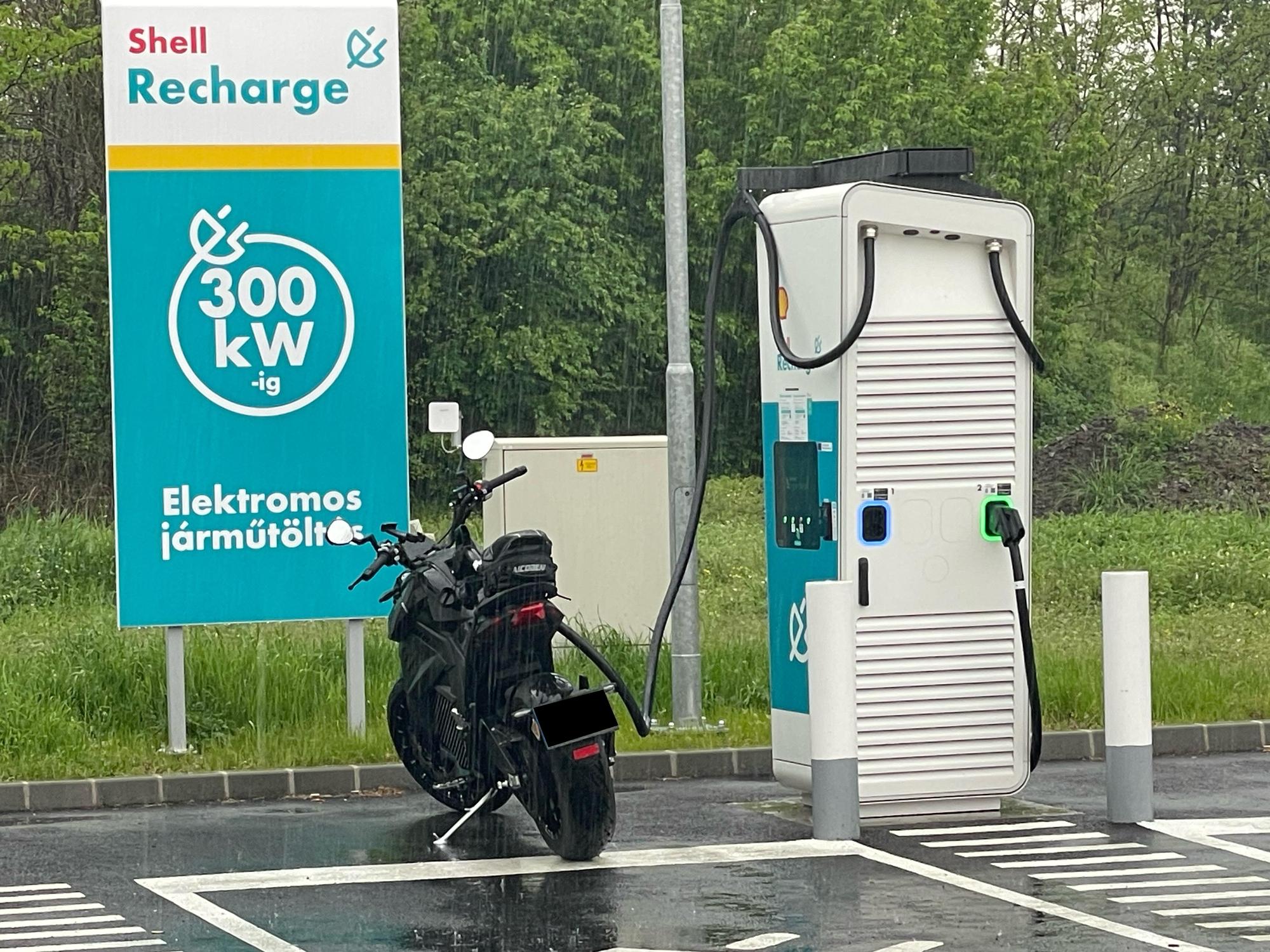 Shell Recharge - Tesco Baja, Gránátos u. | Baja, Gránátos u. 11 ...