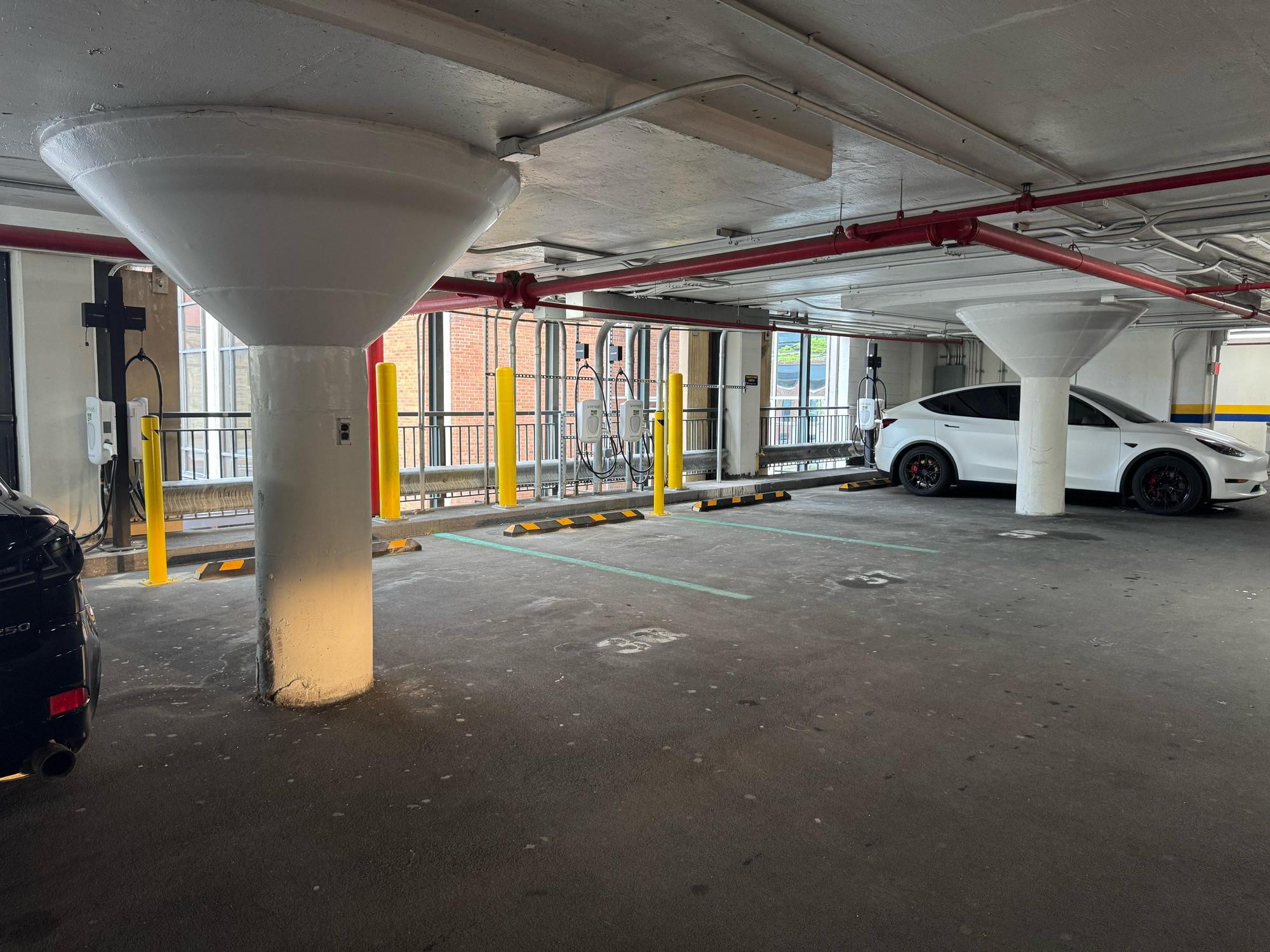 WVU Mountainlair Parking Garage (Lot ST-2) | Morgantown, WV | EV Station