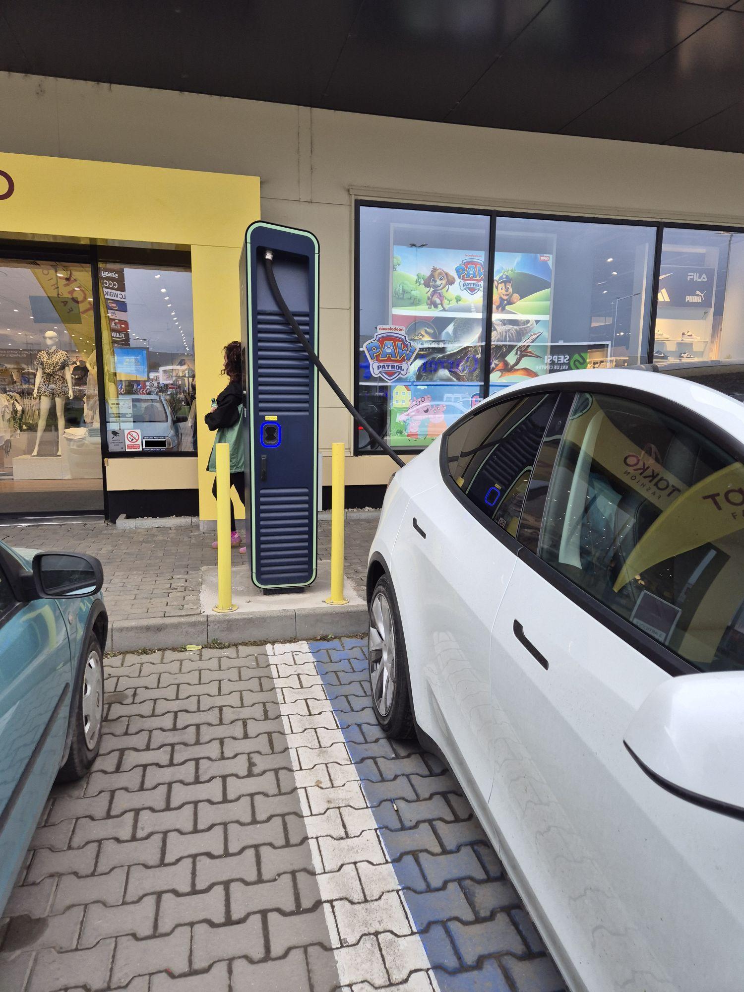 Plugpoint - Sepsi Value Centre | Sfântu Gheorghe, CV | EV Station