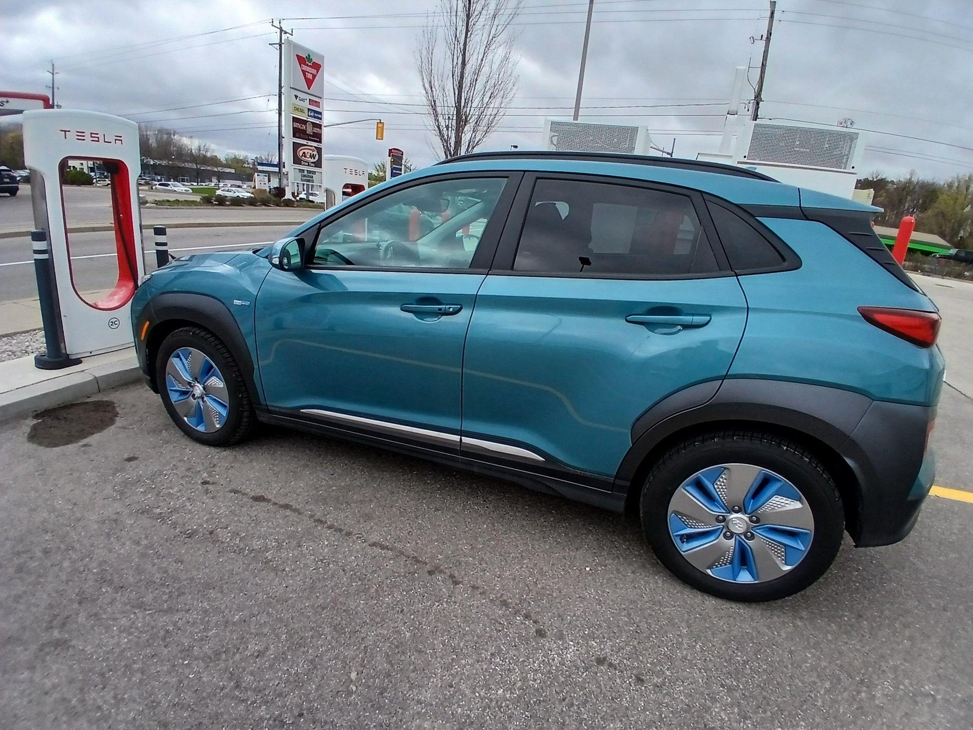 Simcoe Mall | Simcoe, ON | EV Station