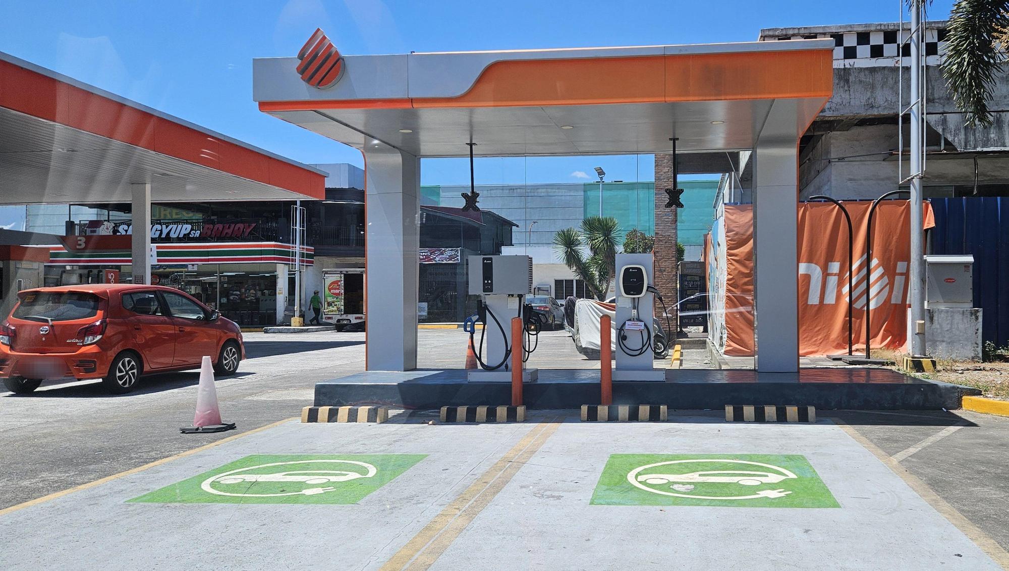 UniOil Subic | Subic Bay Freeport Zone, Central Luzon | EV Station