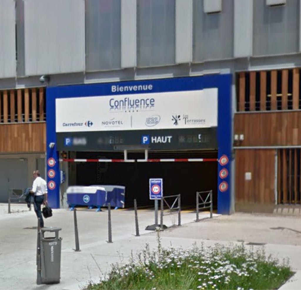 Parking Confluence | Lyon, Auvergne-Rhône-Alpes | EV Station
