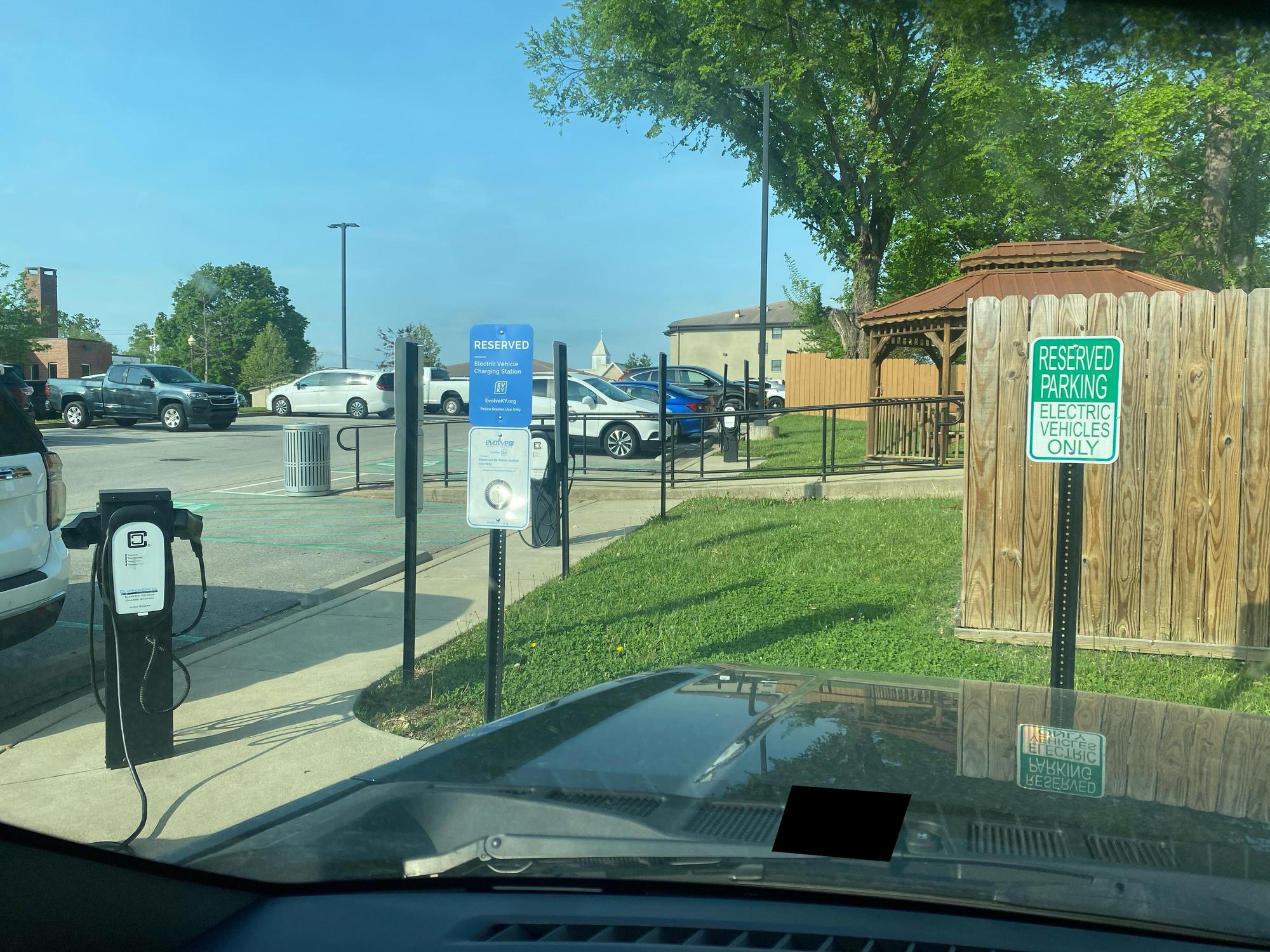 Berea Police Department | Berea, KY | EV Station