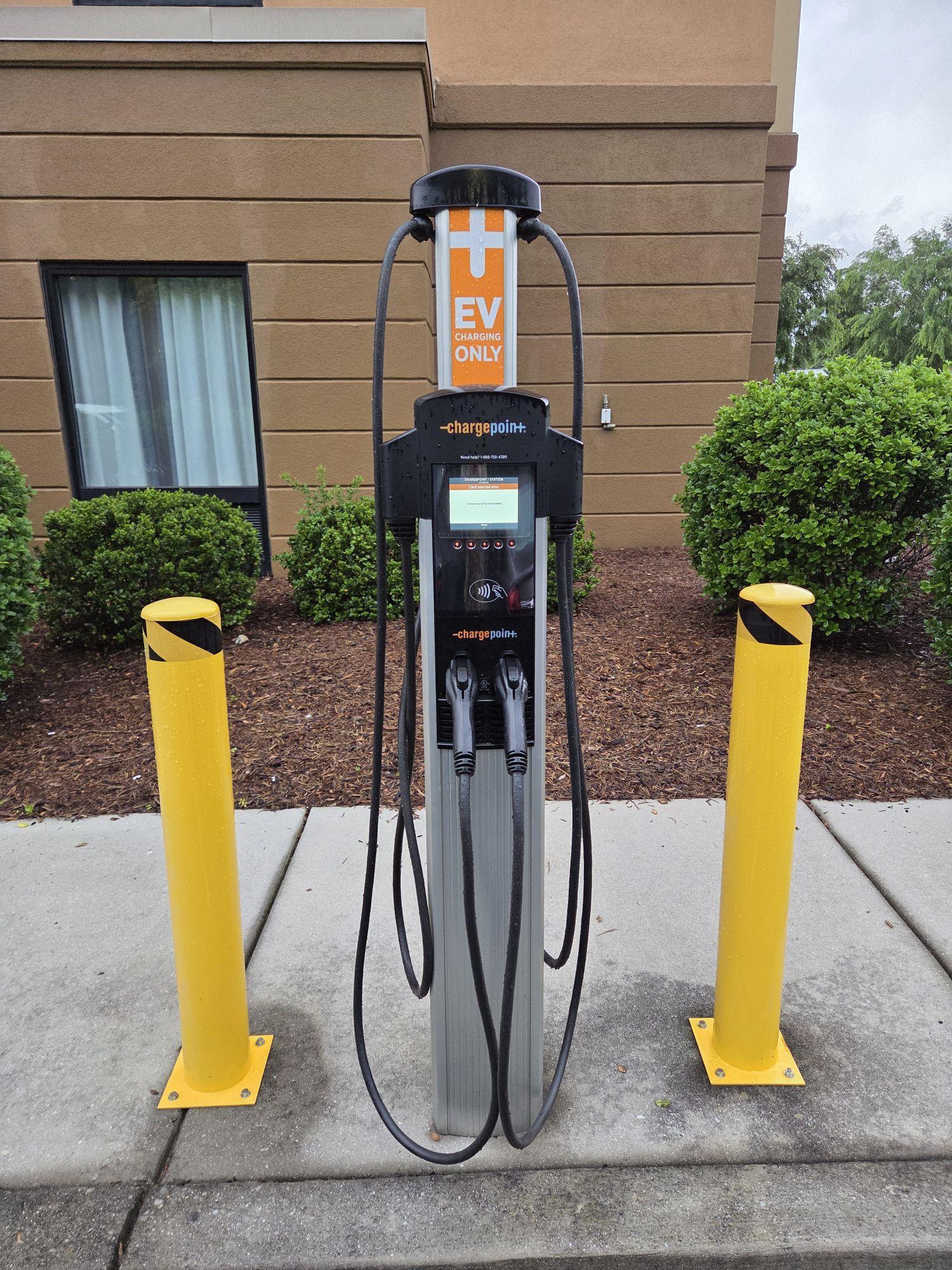 Hampton Inn | Ringgold, GA | EV Station