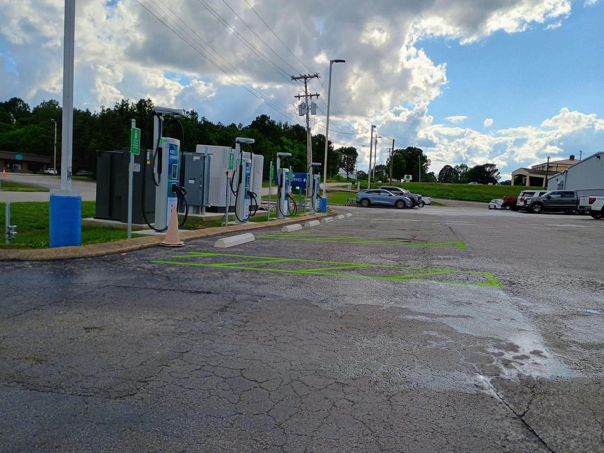 Steve Marsh Ford - Jones Blvd | Milan, TN | EV Station