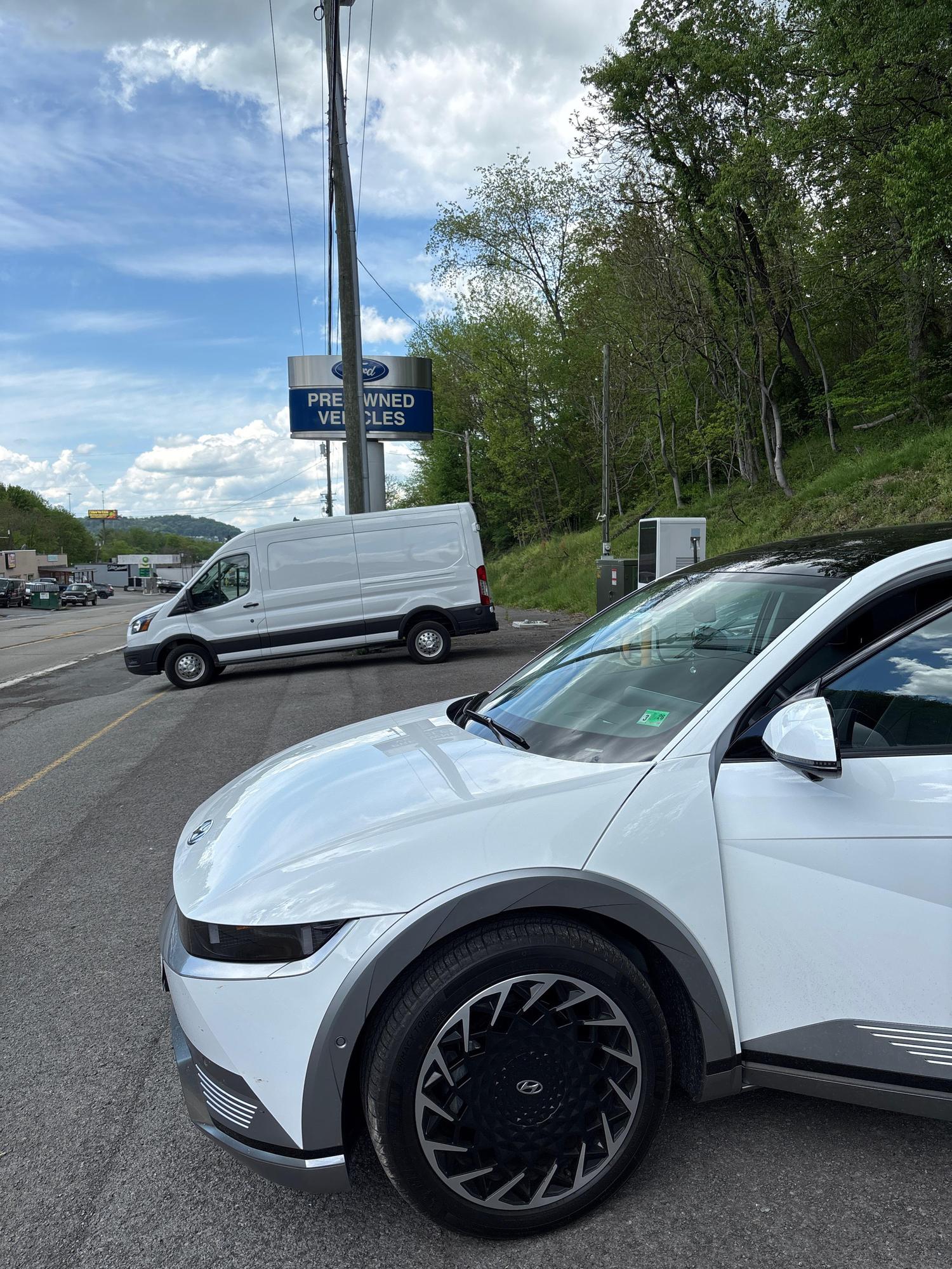 Chenoweth Ford - Pre-Owned Vehicle Lot | Clarksburg, WV | EV Station