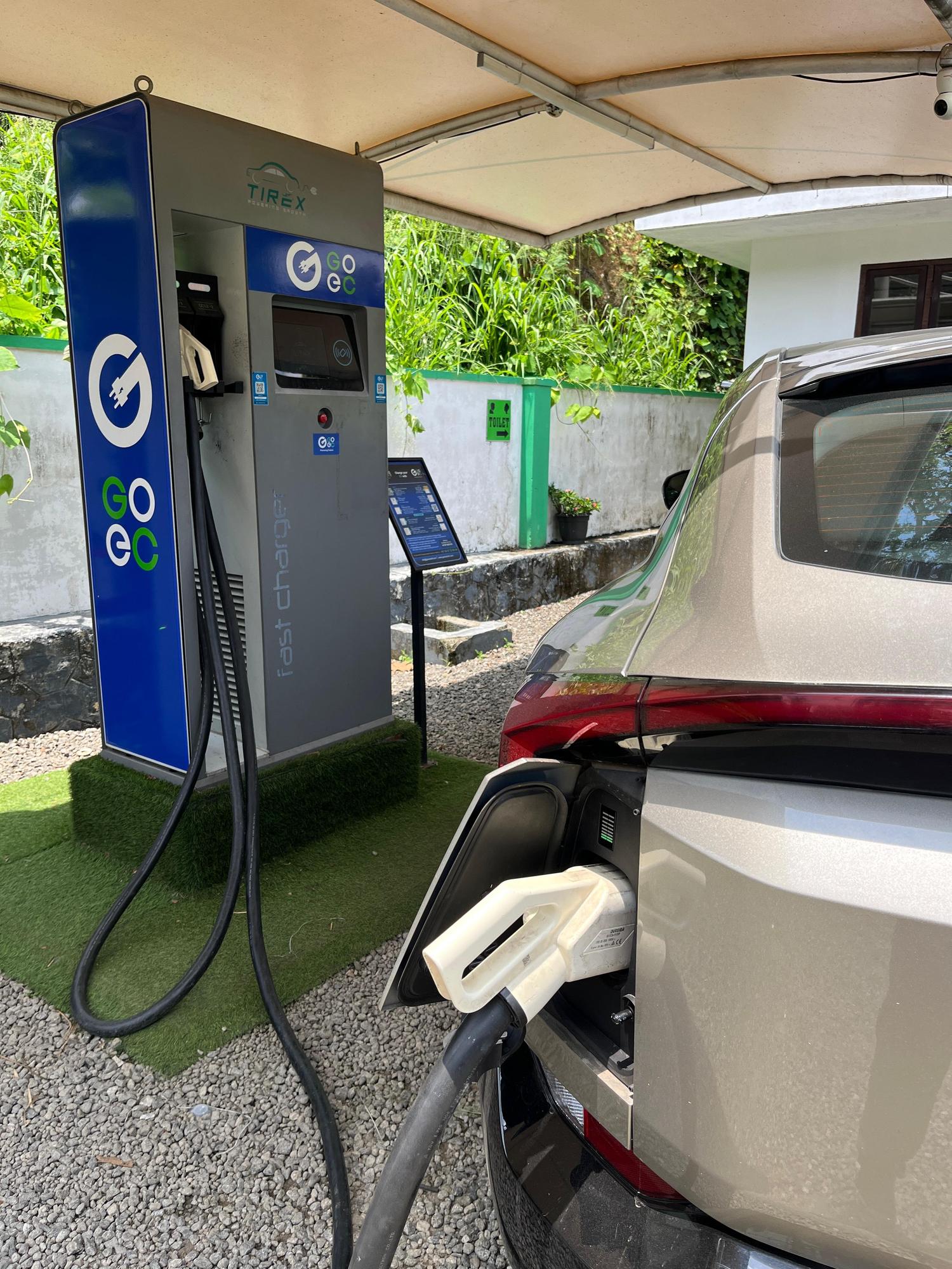 GO EC Green Valley EV Super charging station | Mullurkara, KL | EV Station