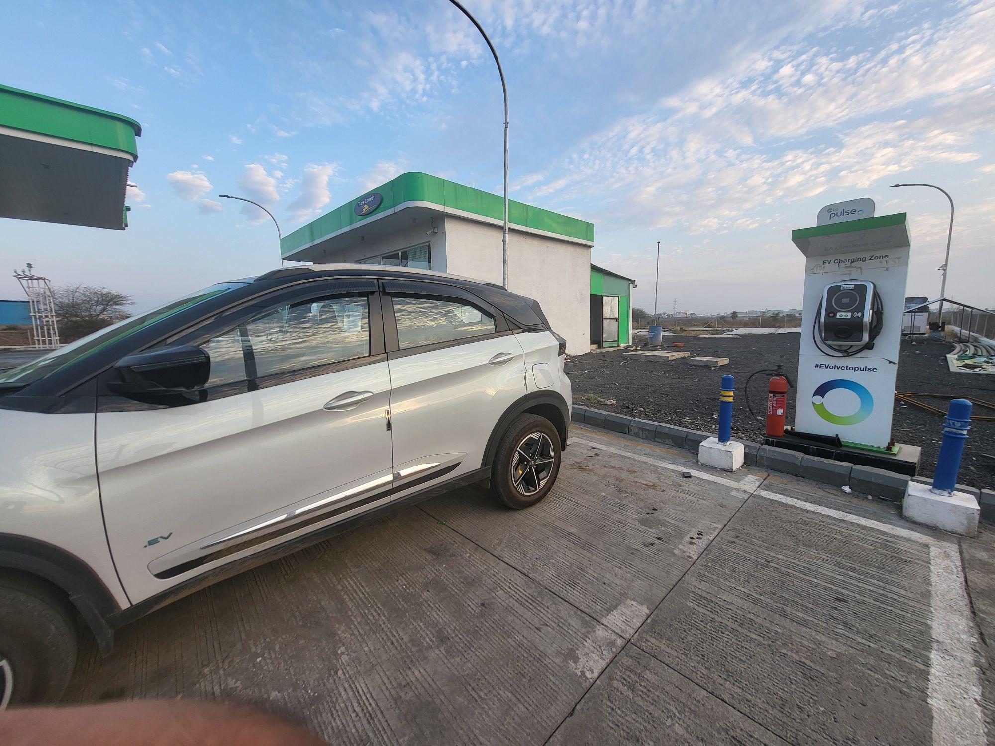 Jio BP petrol Pump | Tihi, MP | EV Station