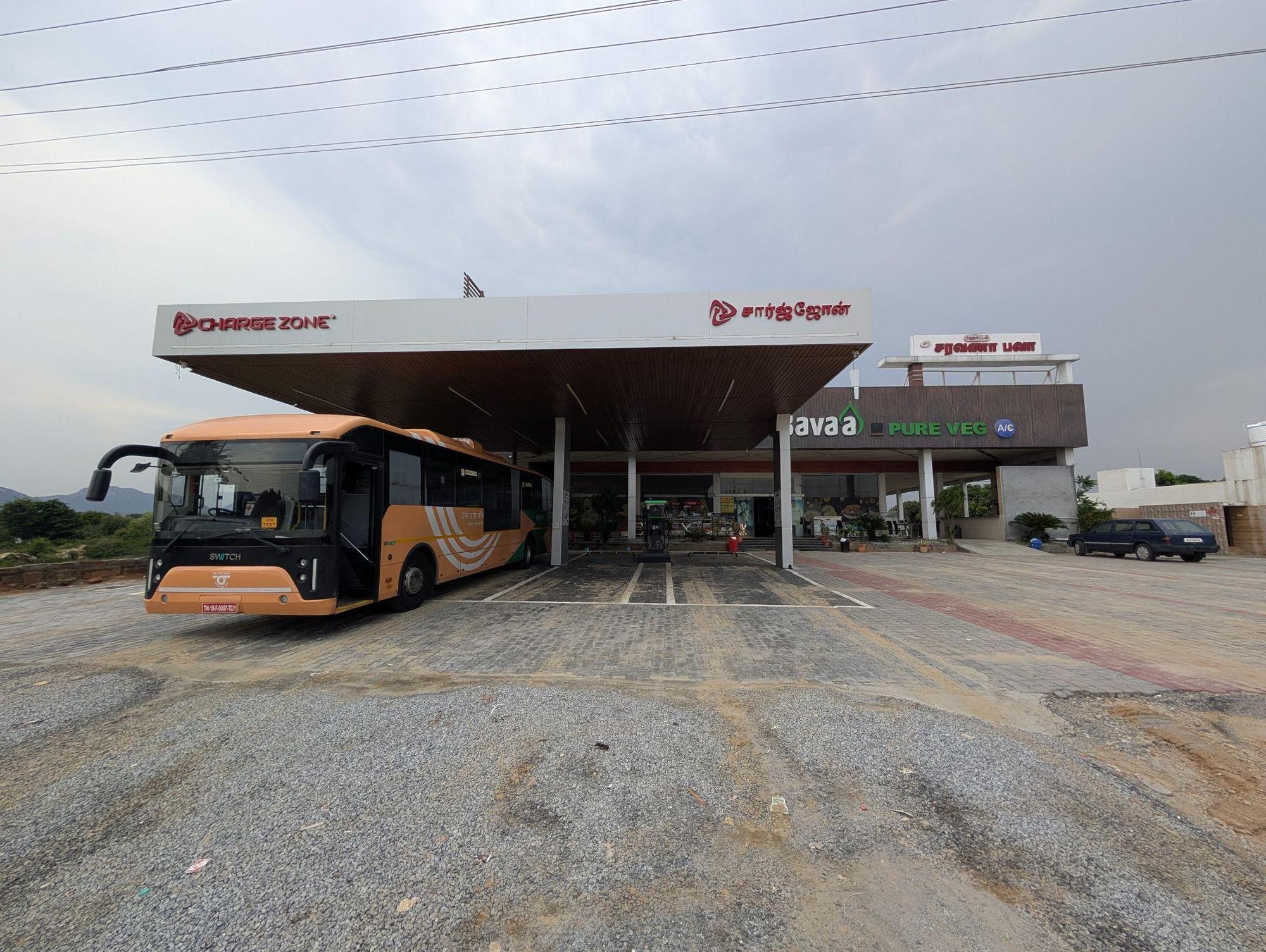 New Hotel Saravana Bhavaa | Kompalli, TN | EV Station