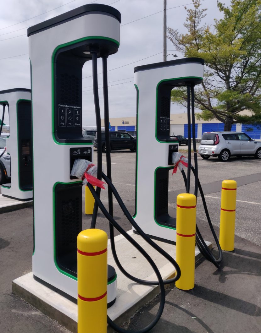 11 Seahawk Ave Parking Lot (1) | Brunswick, ME | EV Station