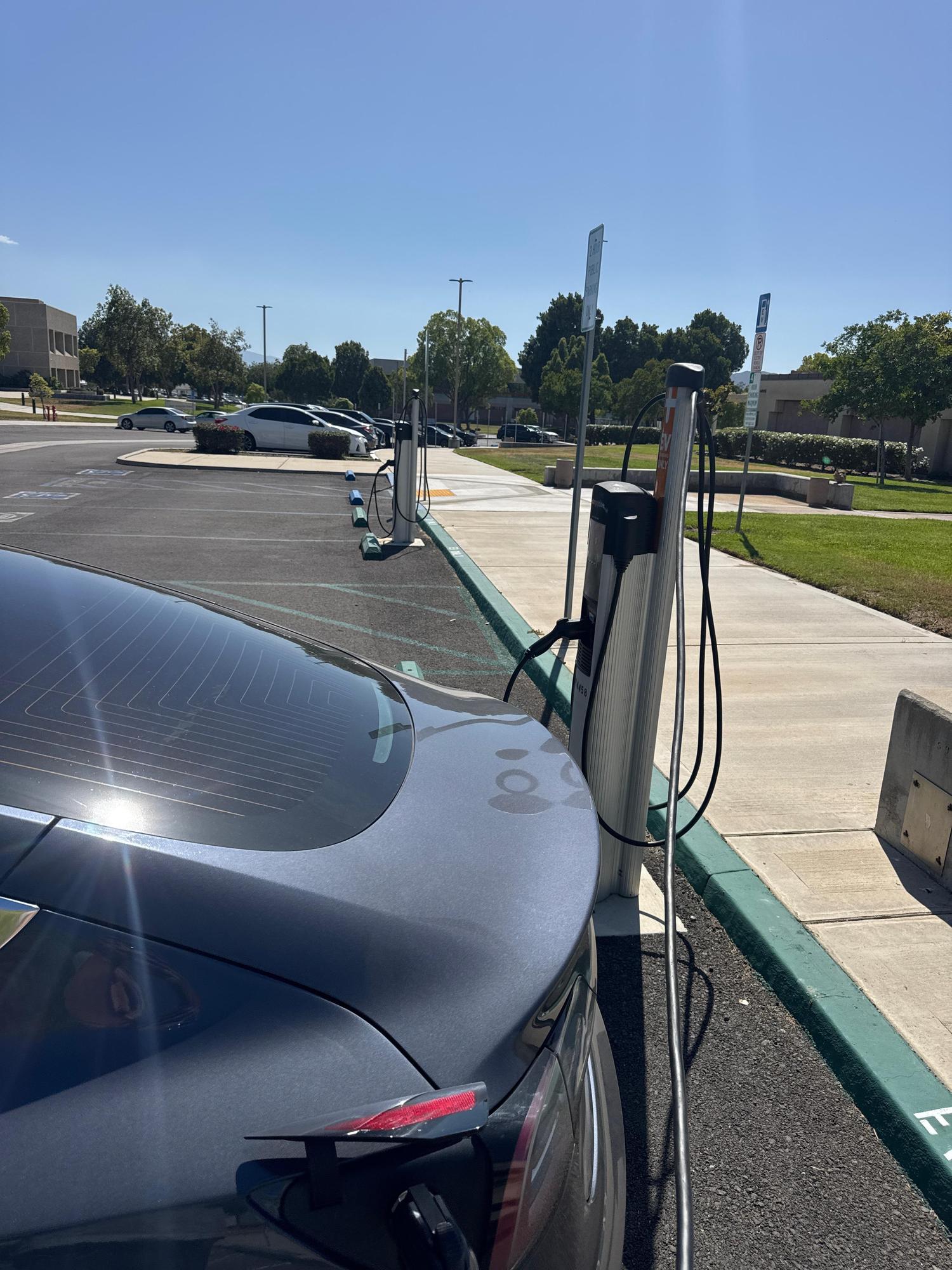 CNTYOFRIVERSIDE DPSS MH#1 | Riverside, CA | EV Station