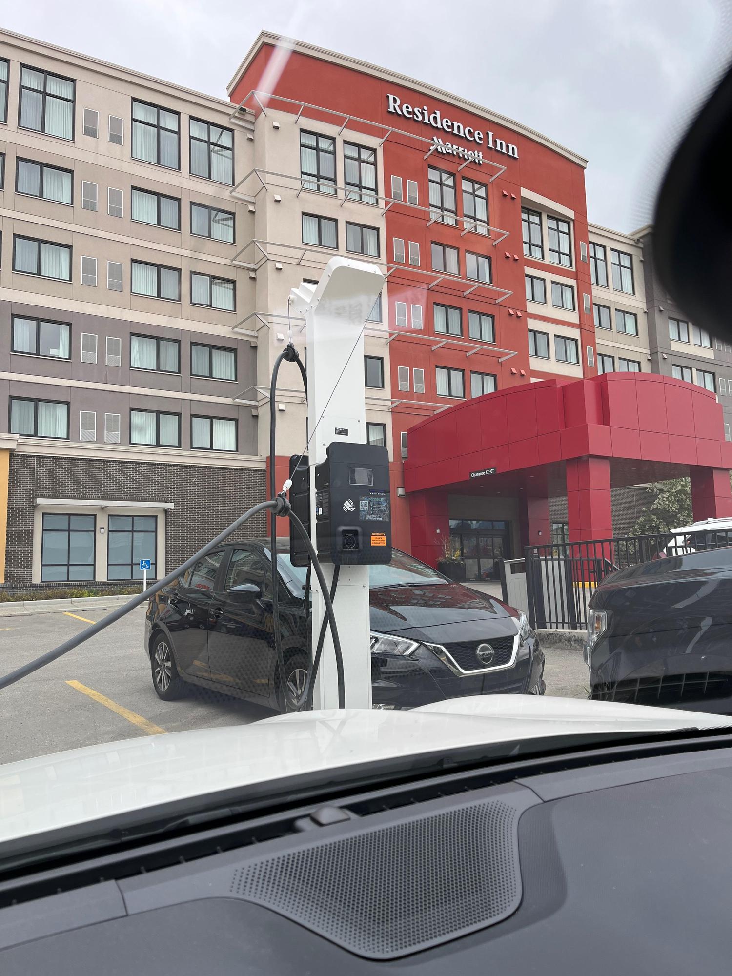 Courtyard & Residence Inn Calgary South | Calgary, AB | EV Station